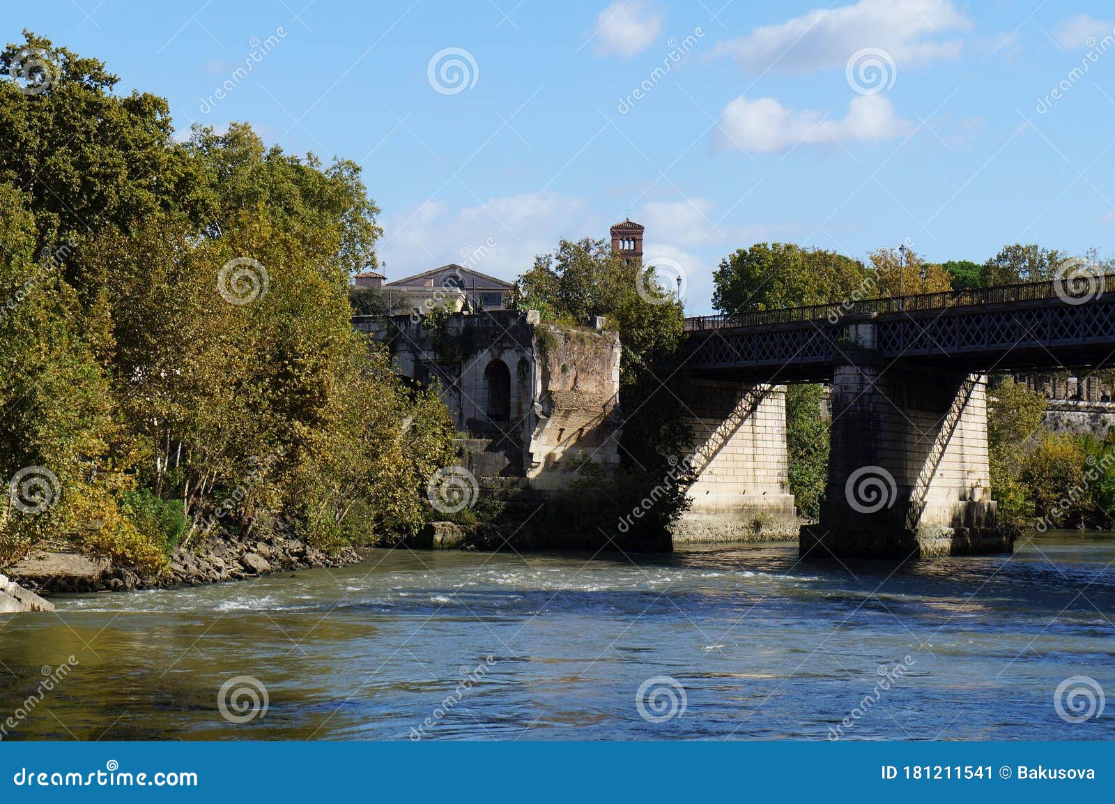 Tiber River and Tiberina Island Stock Image - Image of fabricio, rome ...