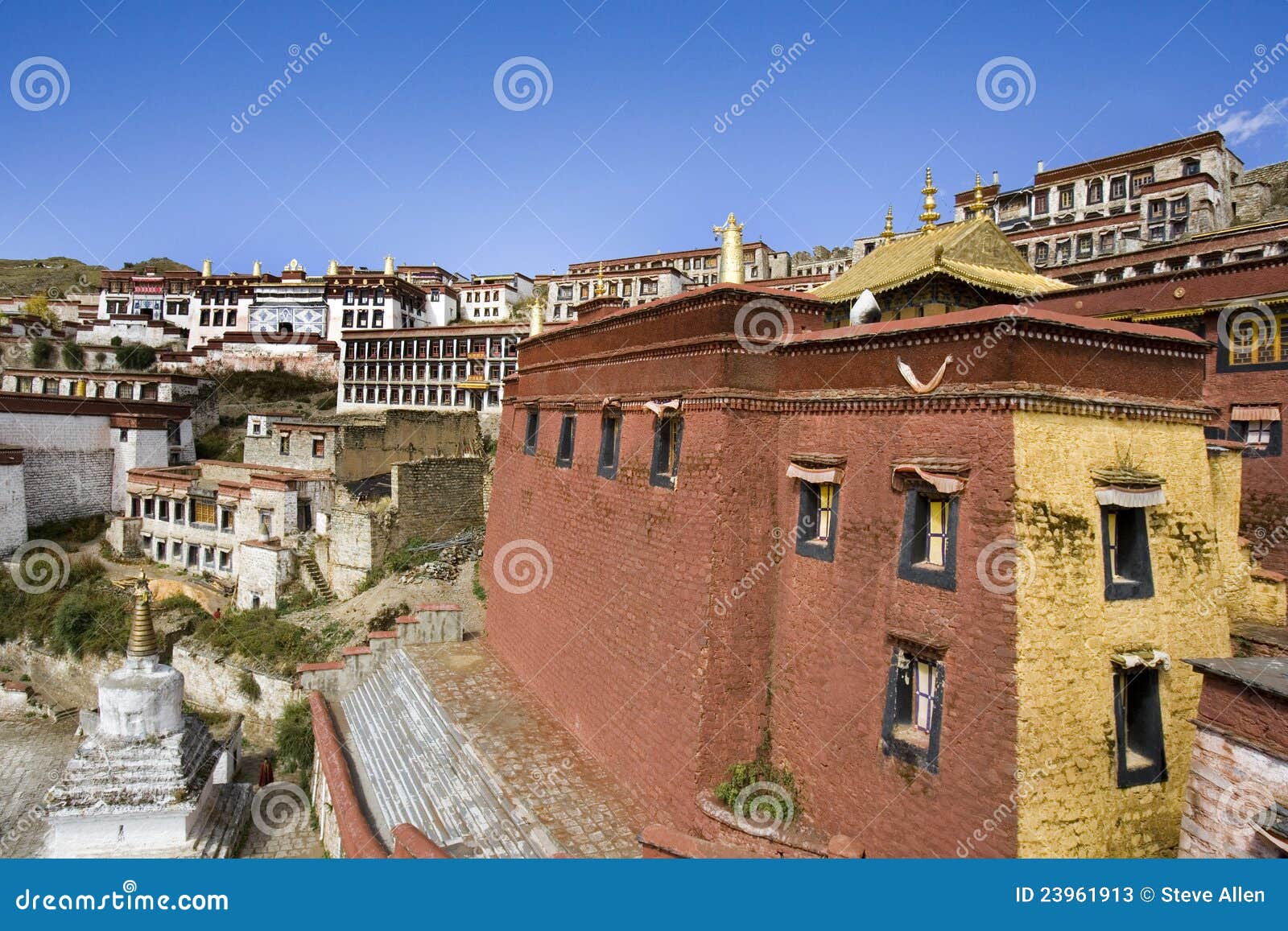 Tibet - Ganden Buddhist Monastery Stock Image - Image of ganden ...