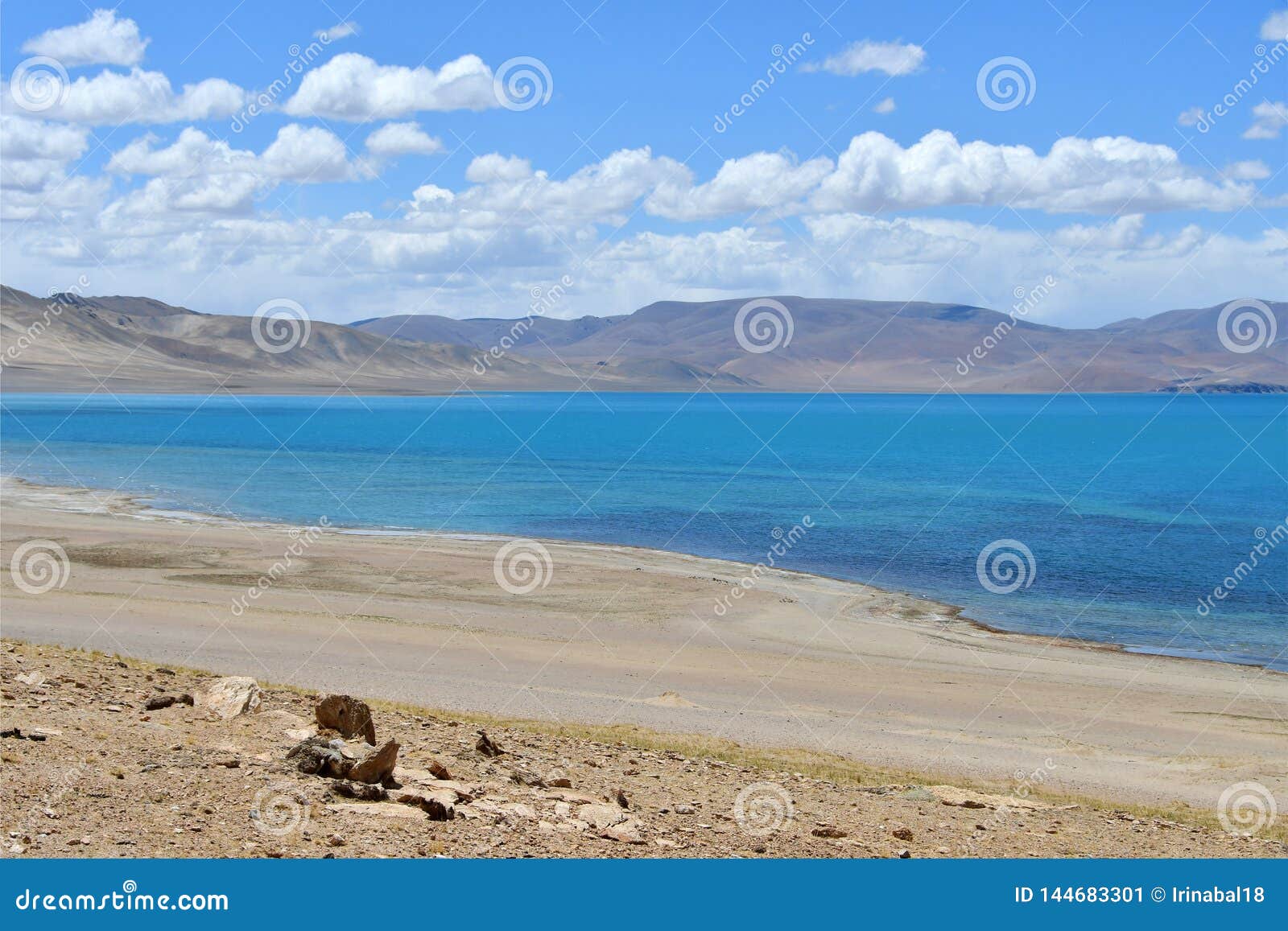 Tibet, Gomang Lake in the Summer Stock Image - Image of china, tibet ...