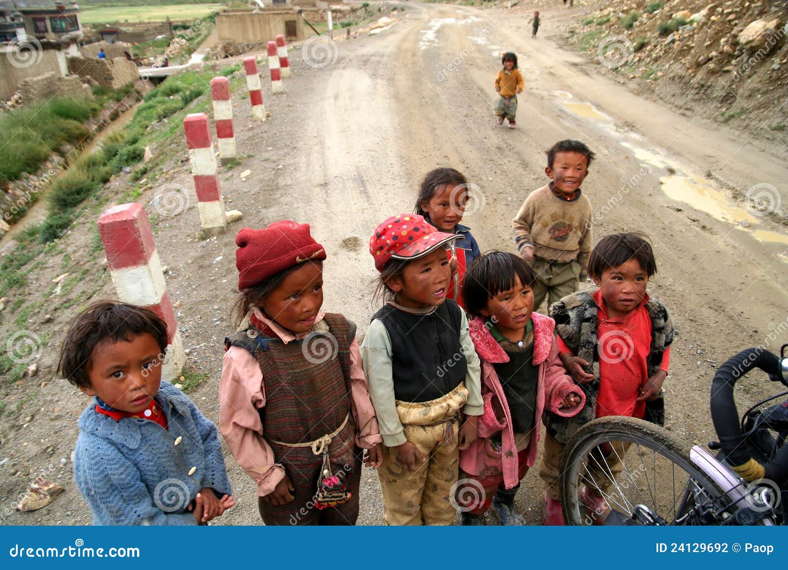 Tibetan children editorial photography. Image of gravel - 24129692