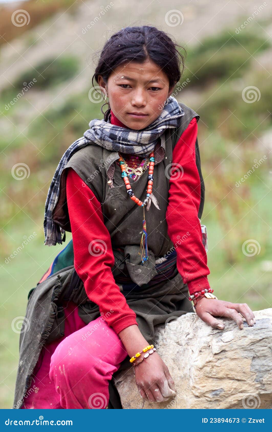 Tibetan girl editorial stock photo. Image of mountain - 23894673