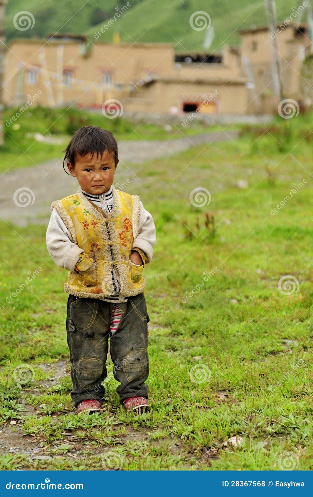 Tibetan kid portrait editorial stock photo. Image of china - 28367568