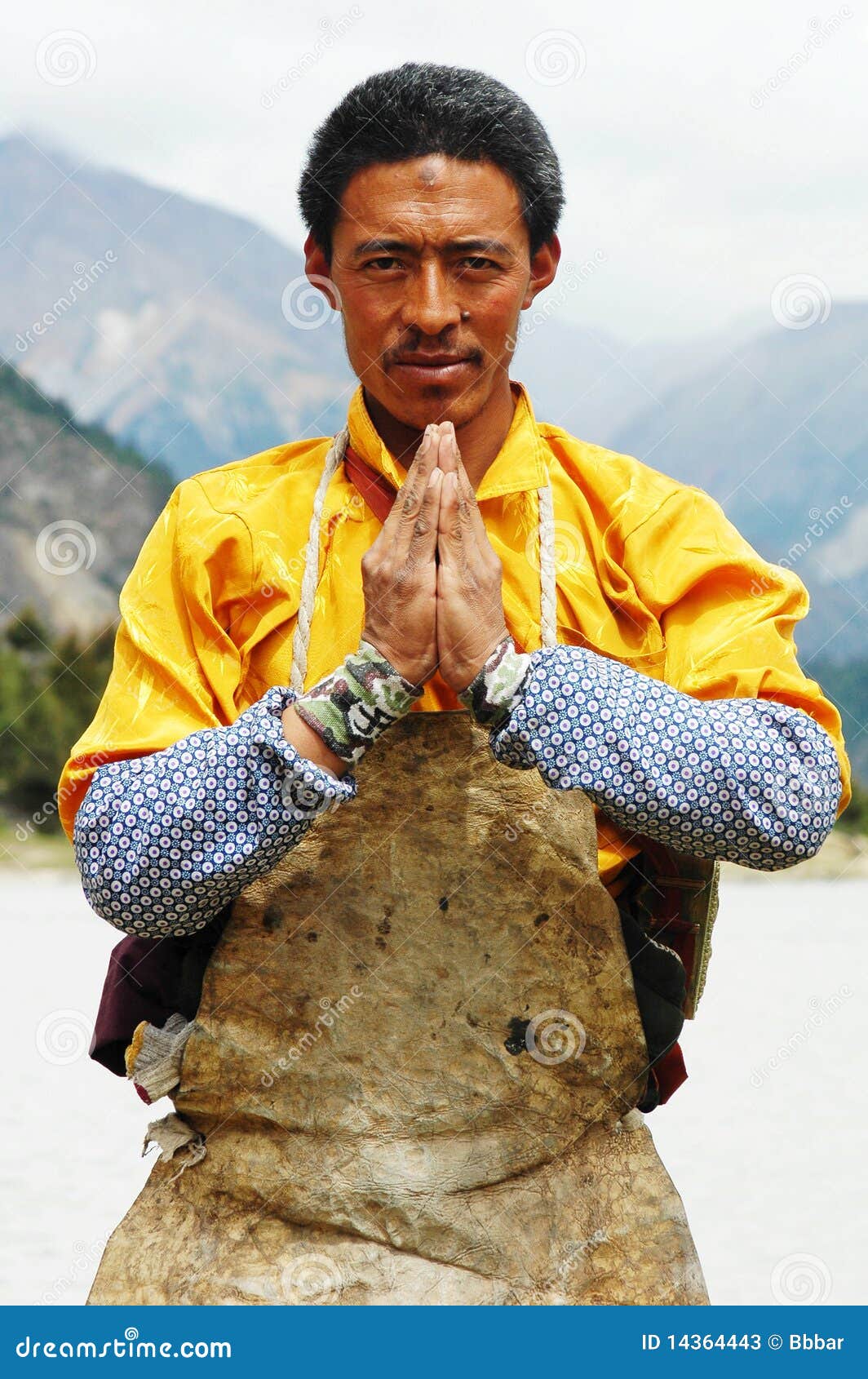 Tibetan man editorial stock photo. Image of face, mountains - 14364443