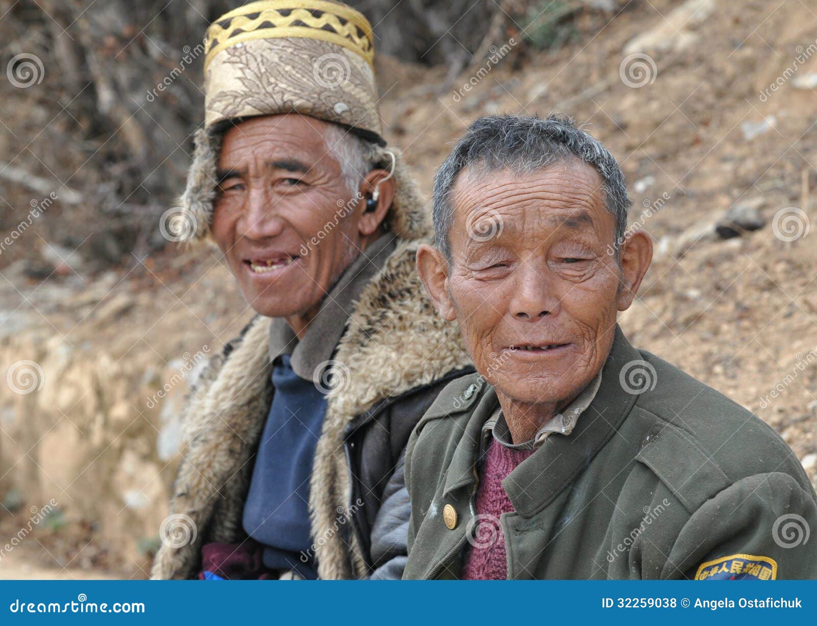 Tibetan Men editorial stock photo. Image of shangila - 32259038