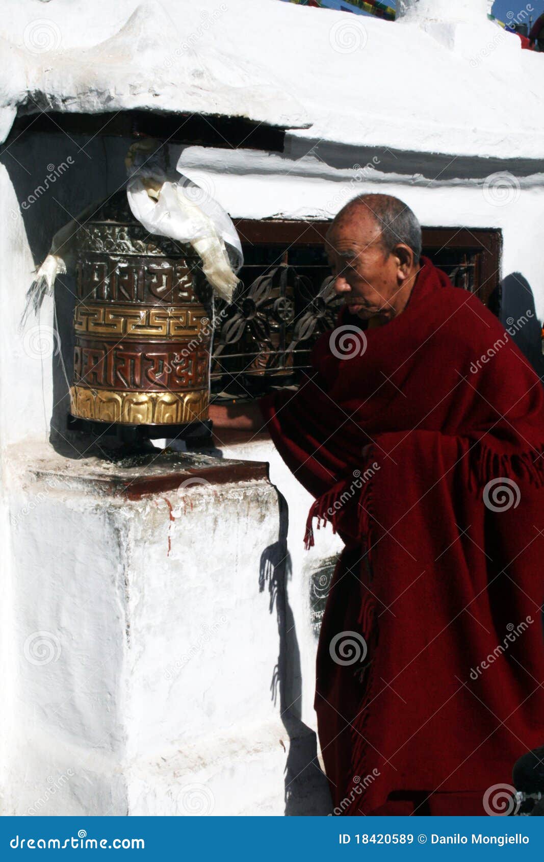 Tibetan monk editorial stock image. Image of boudnath - 18420589