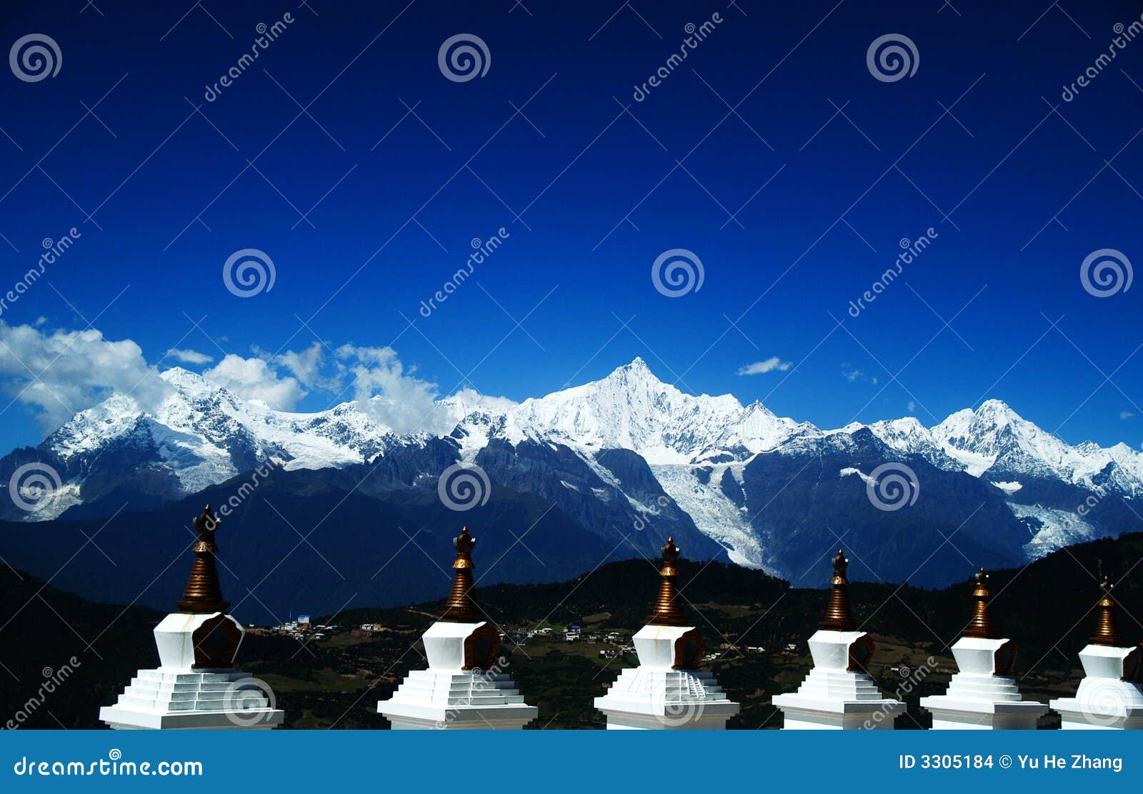 Tibetan Pilgrimage Mountain Stock Photo - Image of glacia, karpo: 3305184