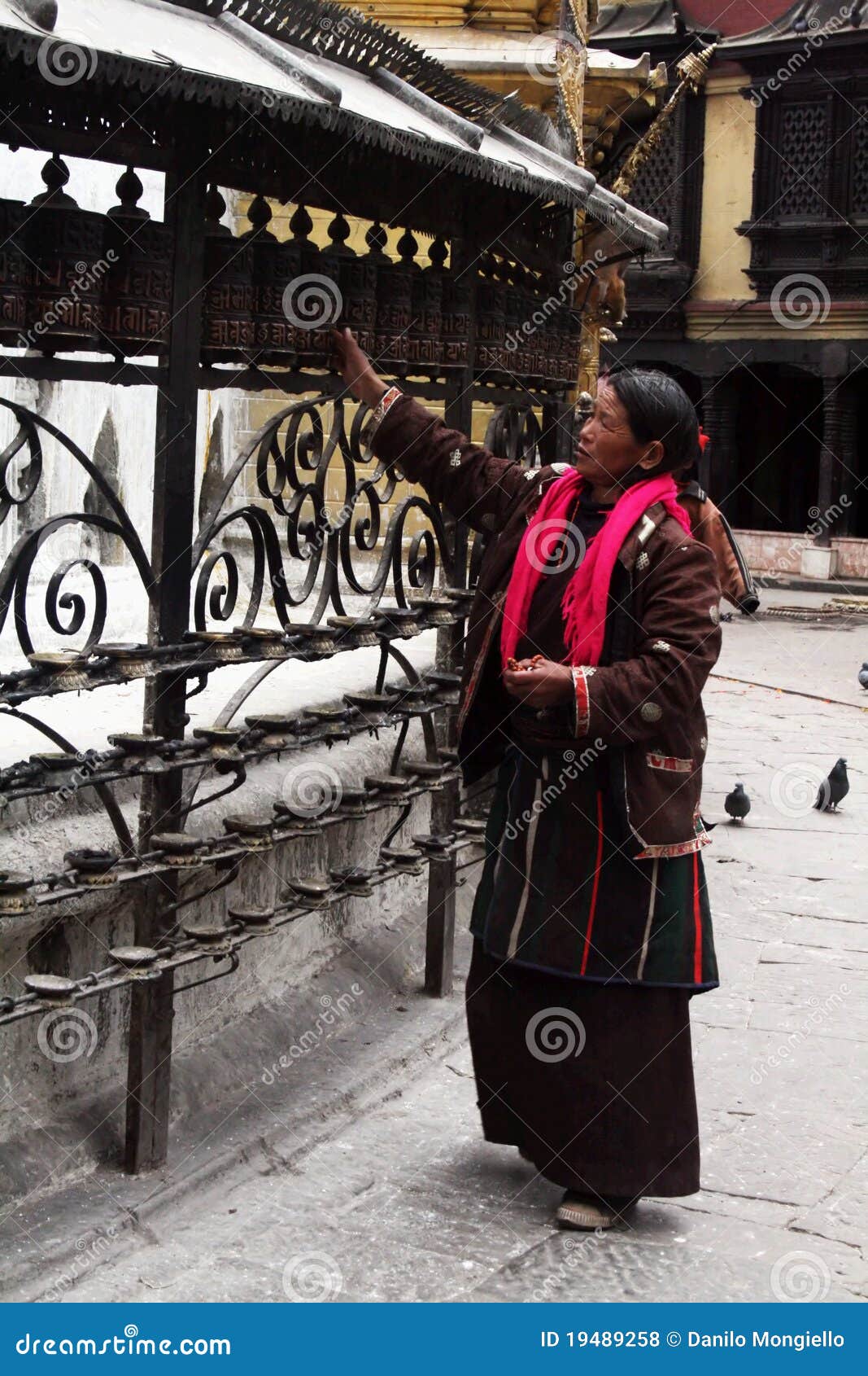 Tibetan woman editorial stock photo. Image of asia, faithfull - 19489258
