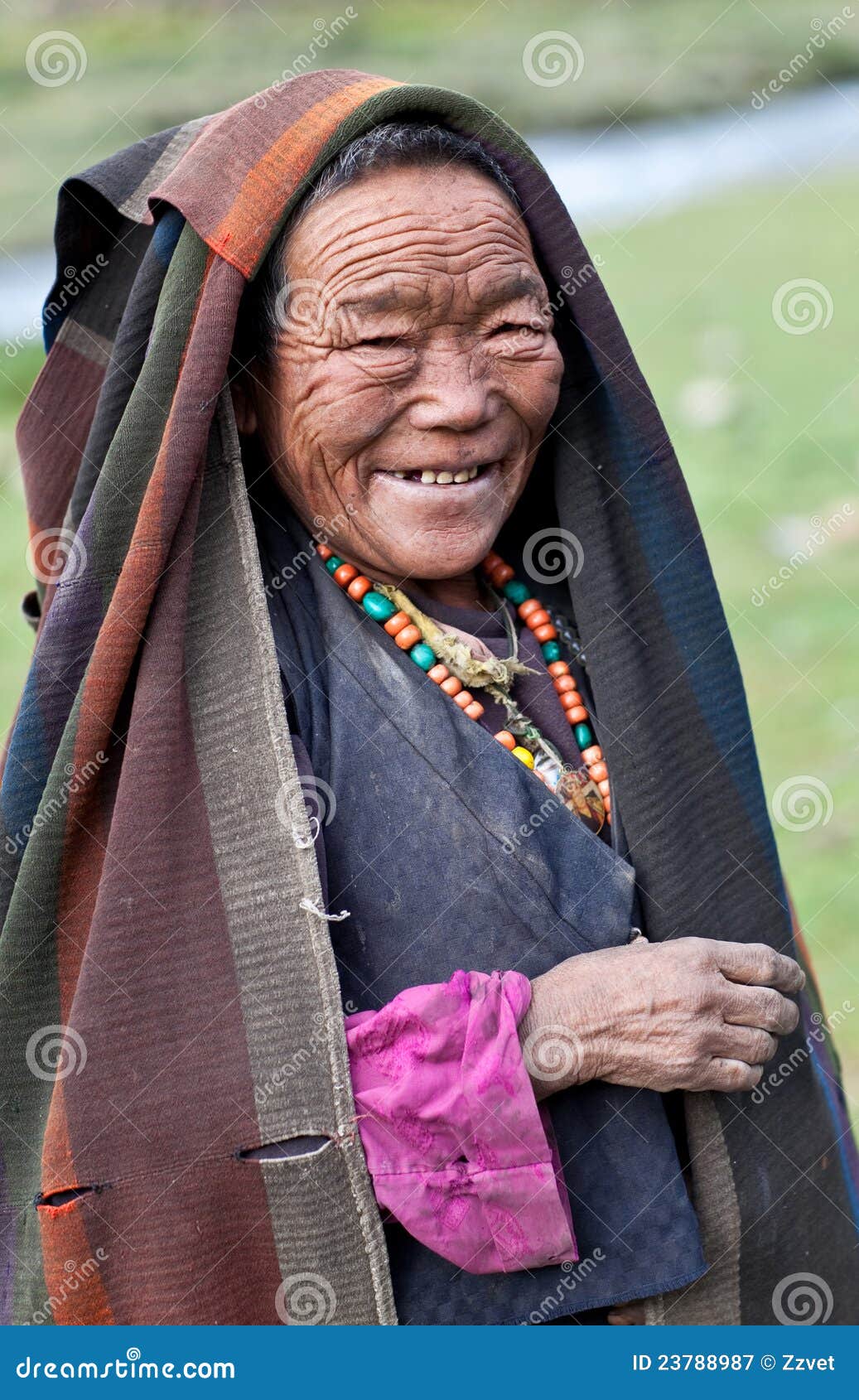 Tibetan woman editorial photography. Image of journey - 23788987