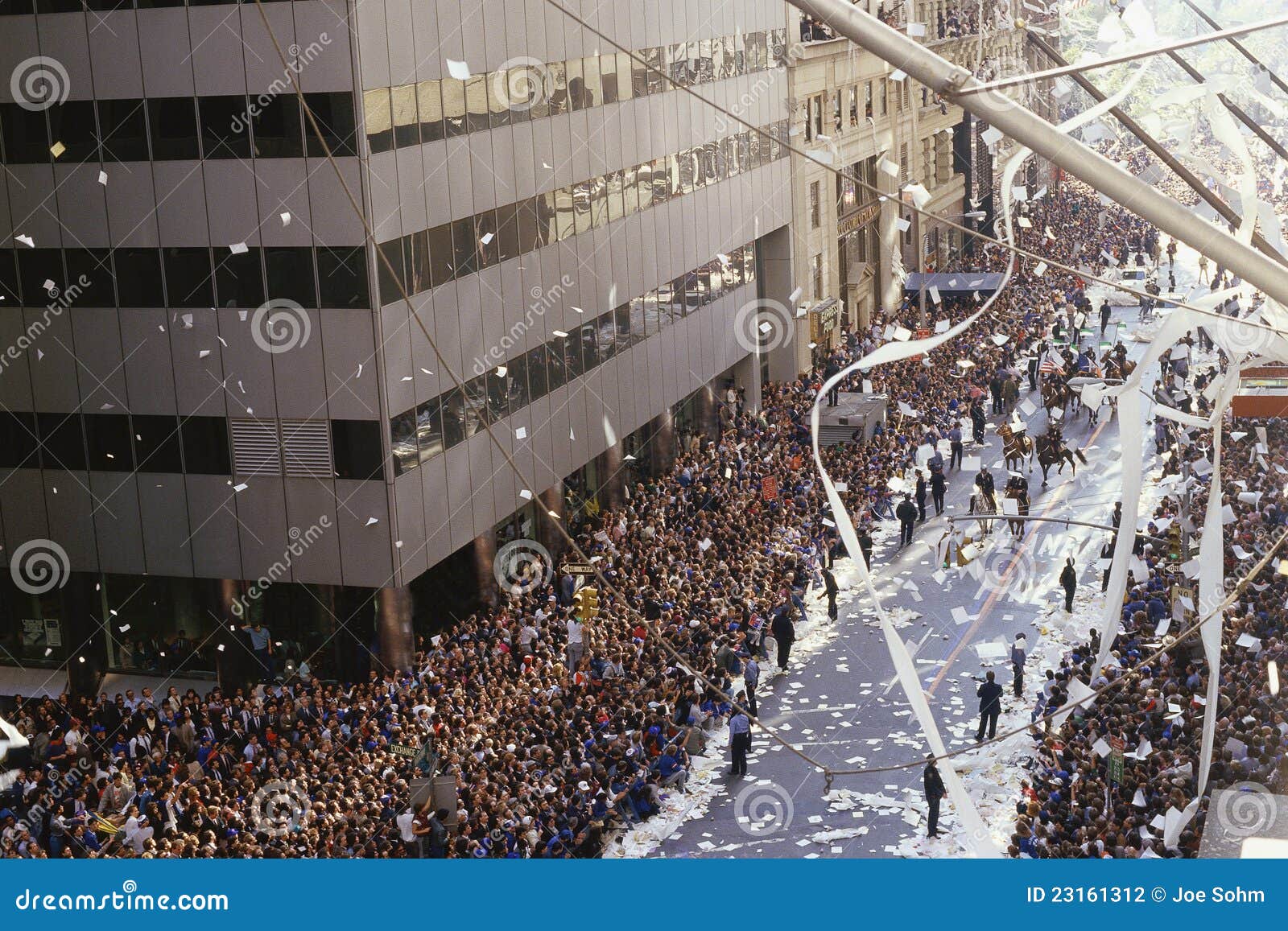 Ticker Tape Parade editorial photography. Image of city - 23161312