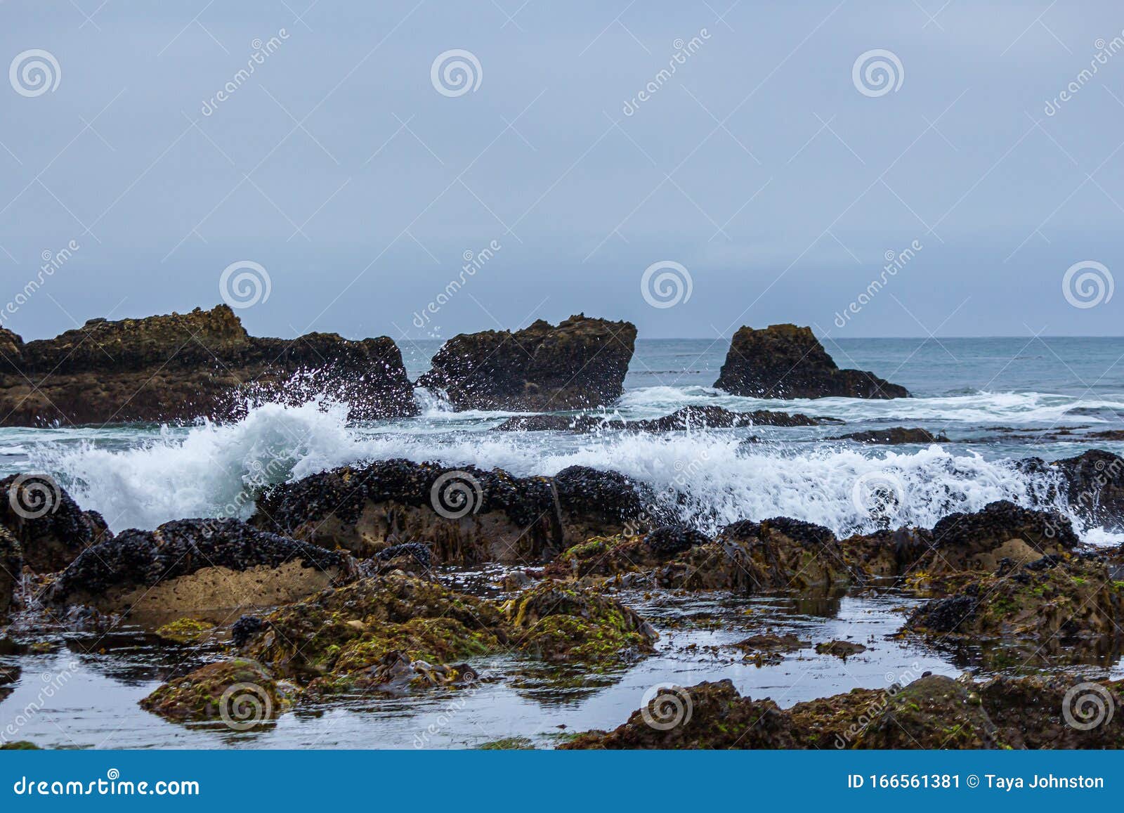 Tidal Pools with Ocean Waves Crashing Over Rocks Stock Image - Image of ...