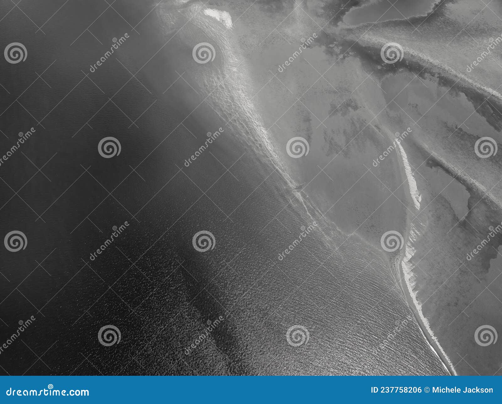 Tidal Sand ;Patterns in Monotone Stock Photo - Image of curves, lines ...