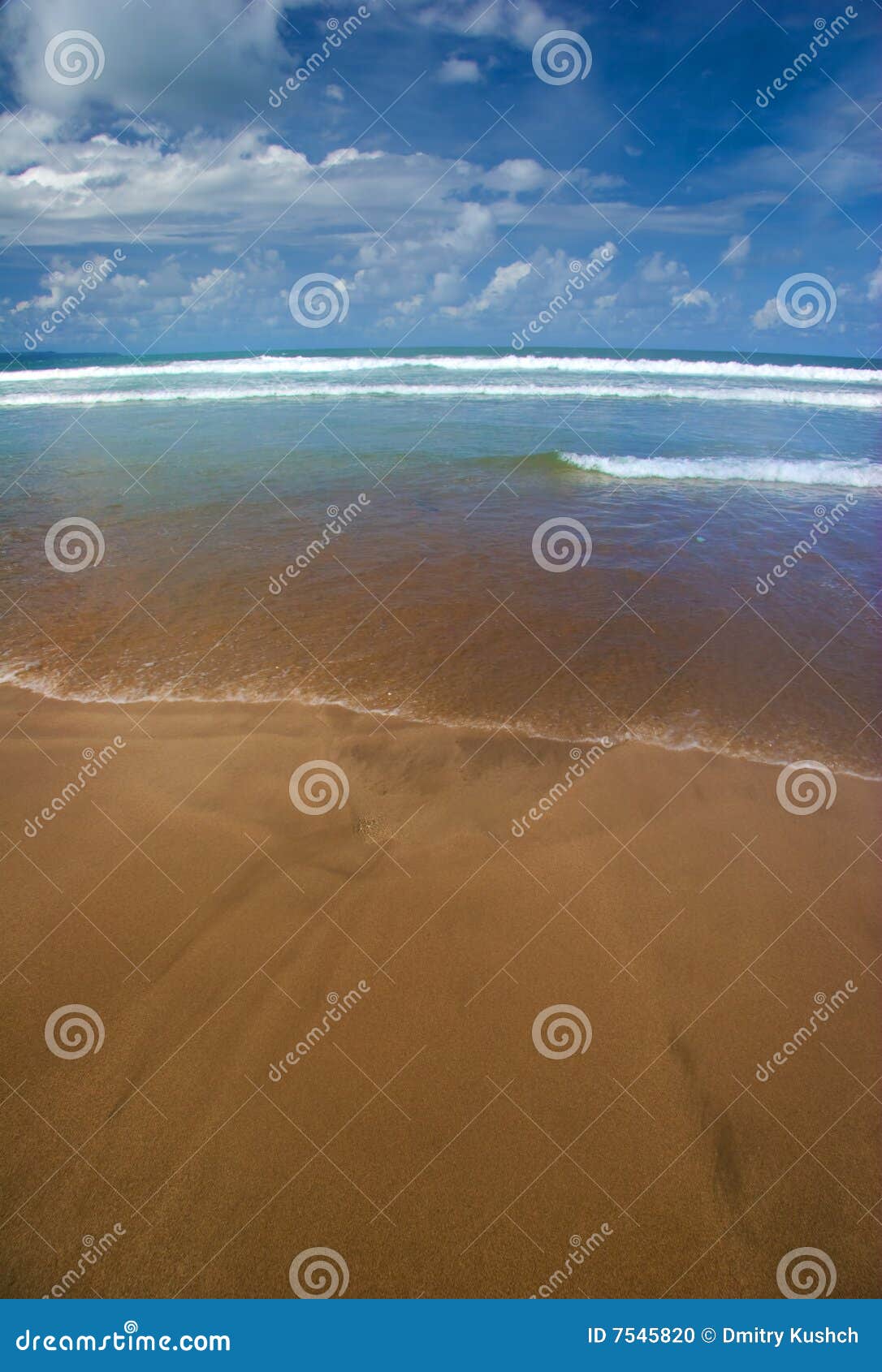 Tide of tropical beach stock photo. Image of ocean, destination - 7545820