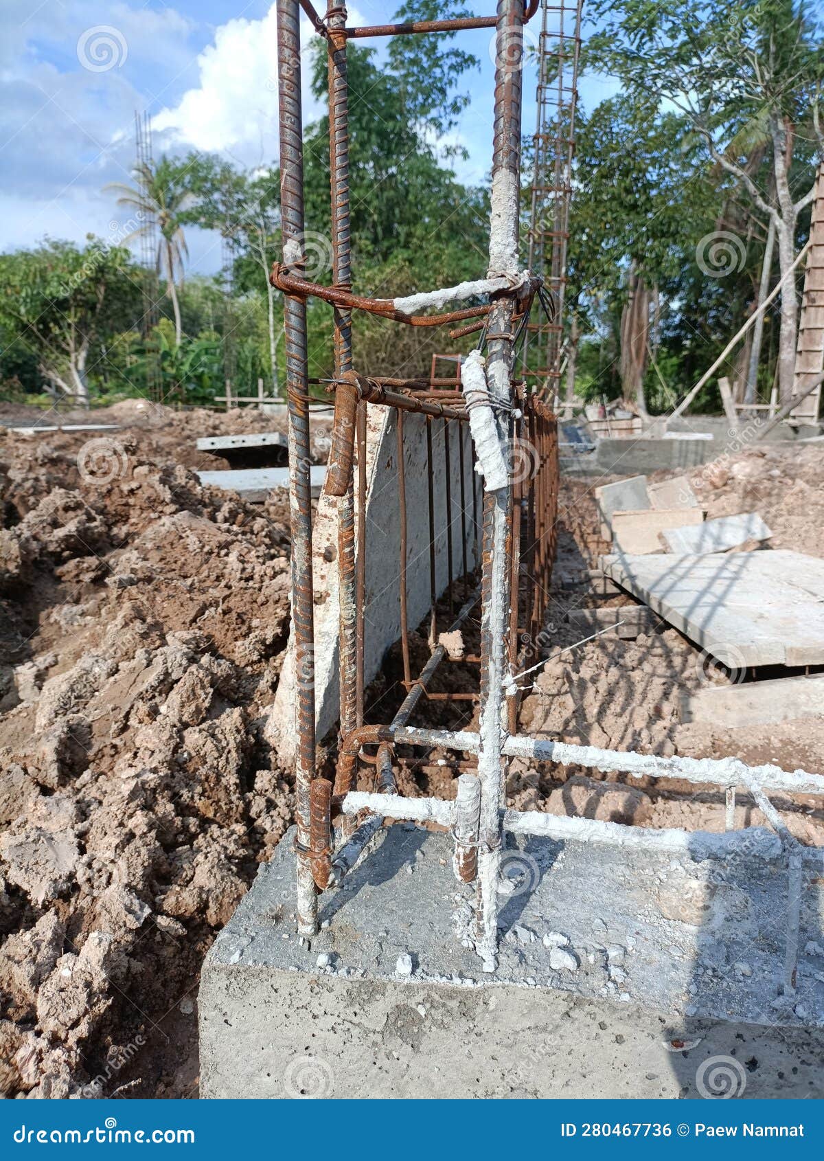 Tie the steel pole stock photo. Image of plier, plant - 280467736