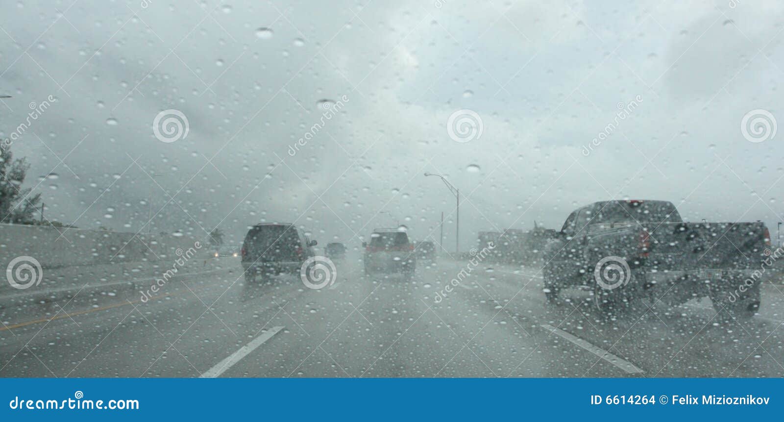 Tiempo Lluvioso Imagen. Imagen: 6614264