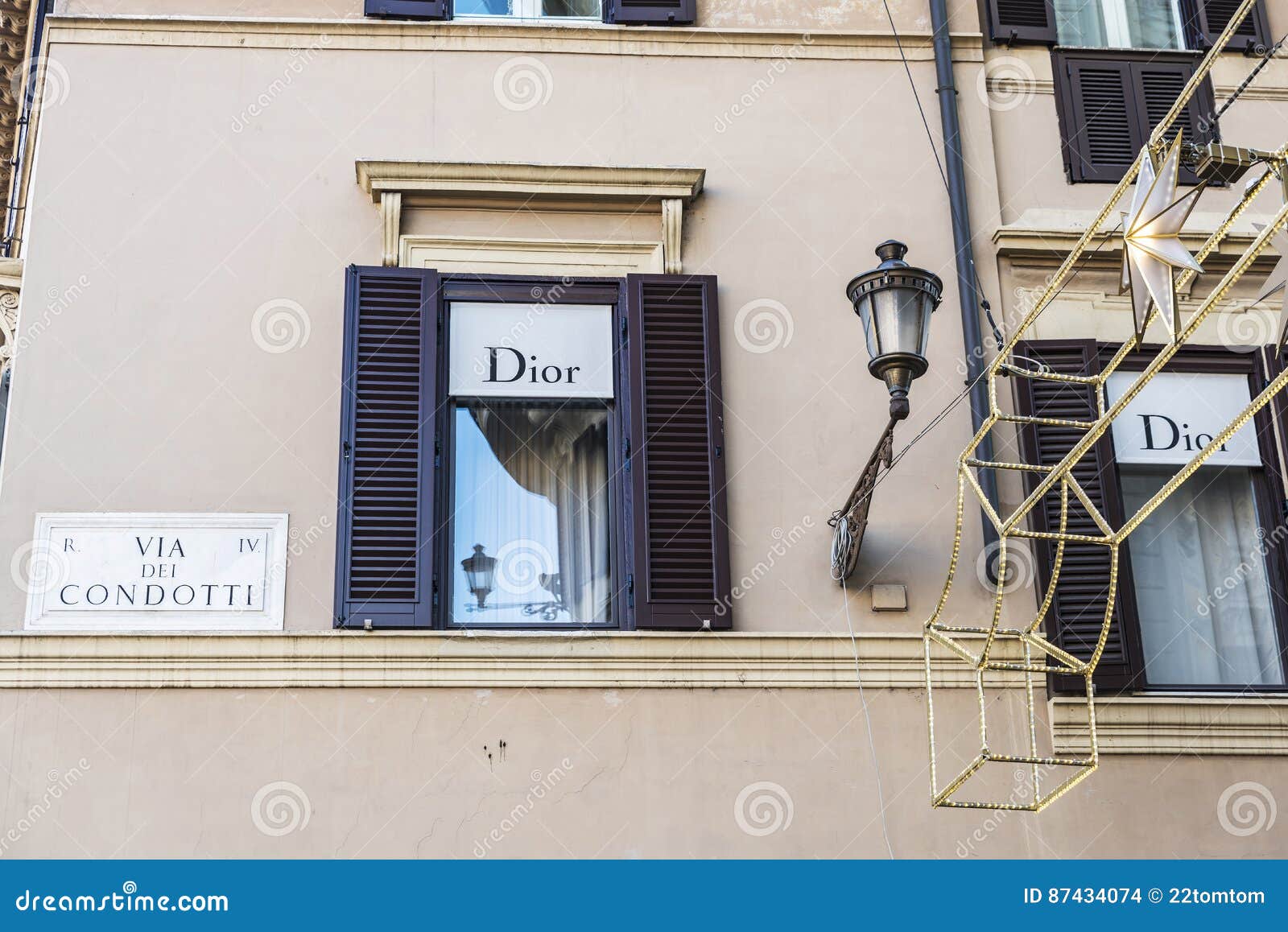 Tienda De Dior En Roma, Italia Imagen de archivo editorial - Imagen de ...