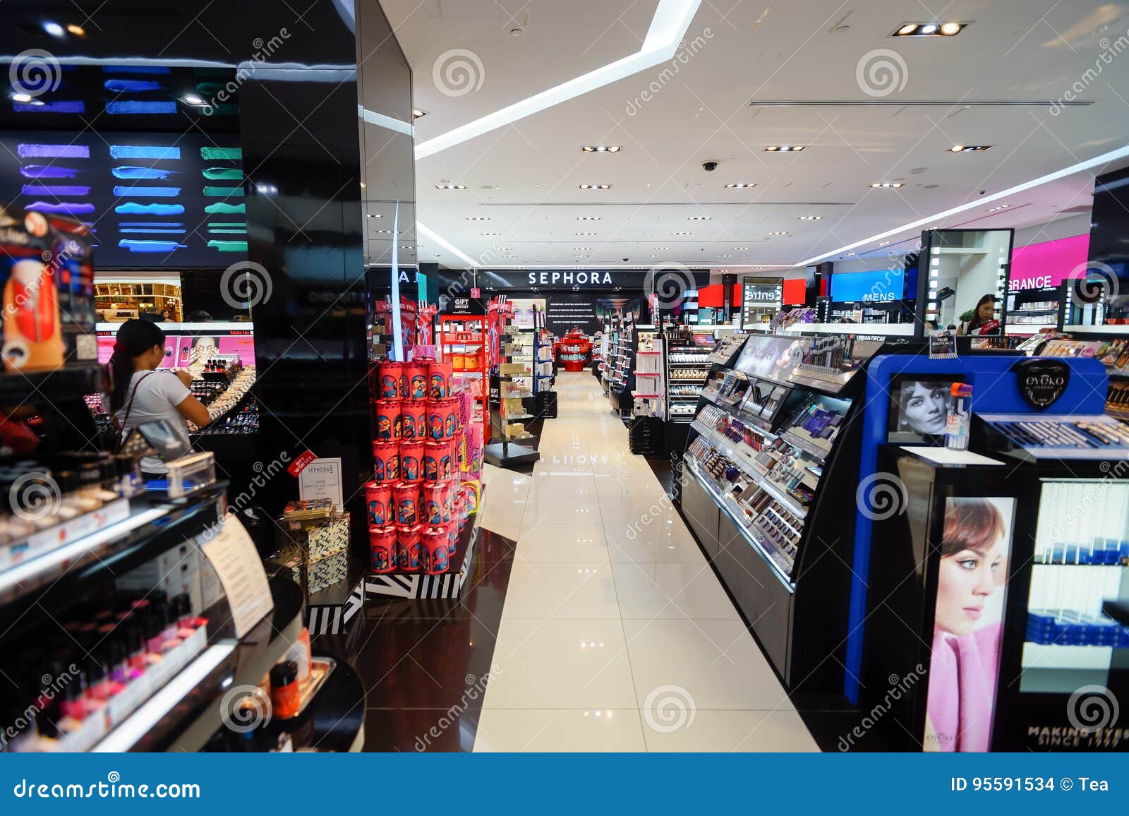 Tienda de Sephora imagen de archivo editorial. Imagen de editorial ...