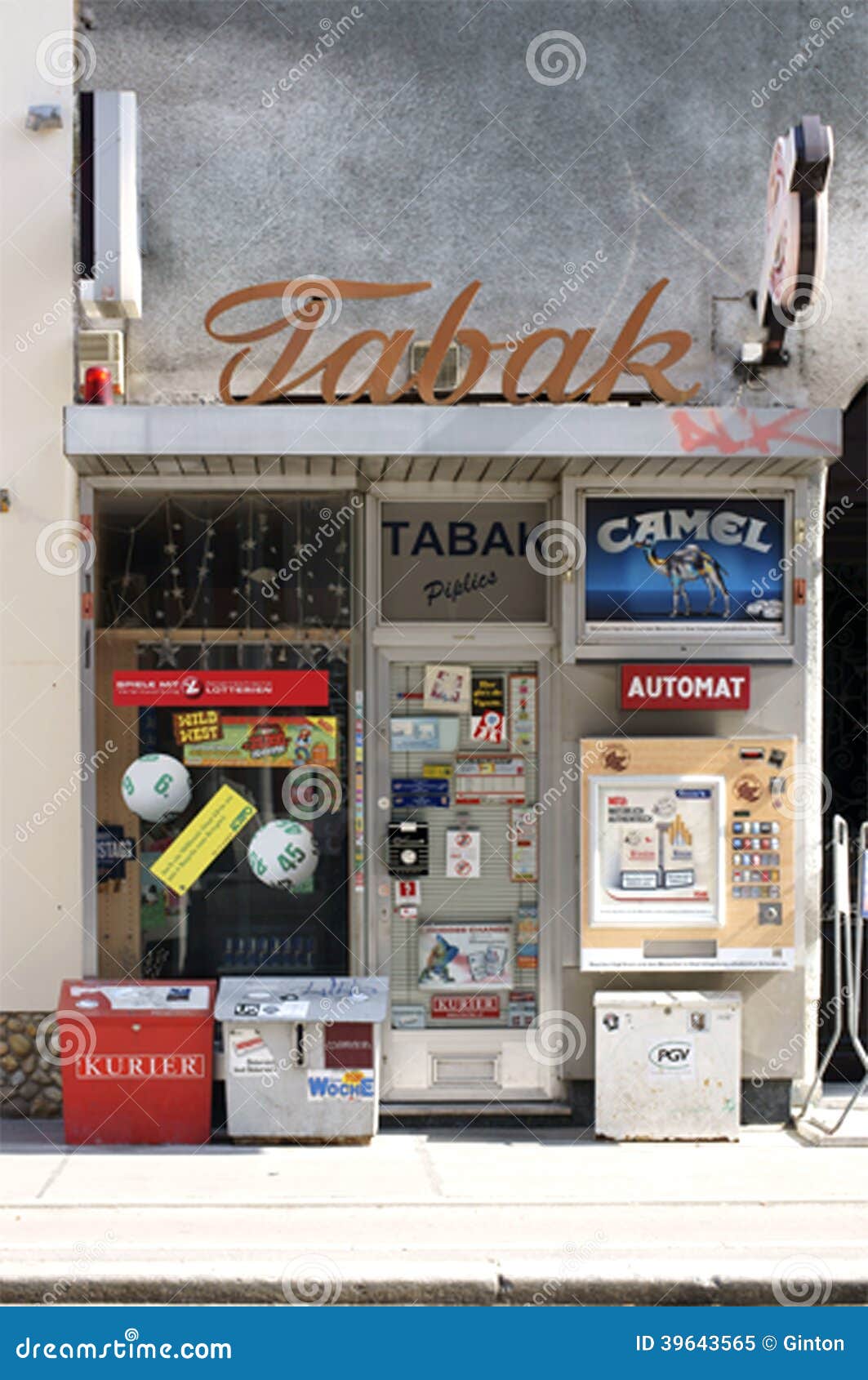 Tienda de tabaco imagen editorial. Imagen de retro, publicidad - 39643565