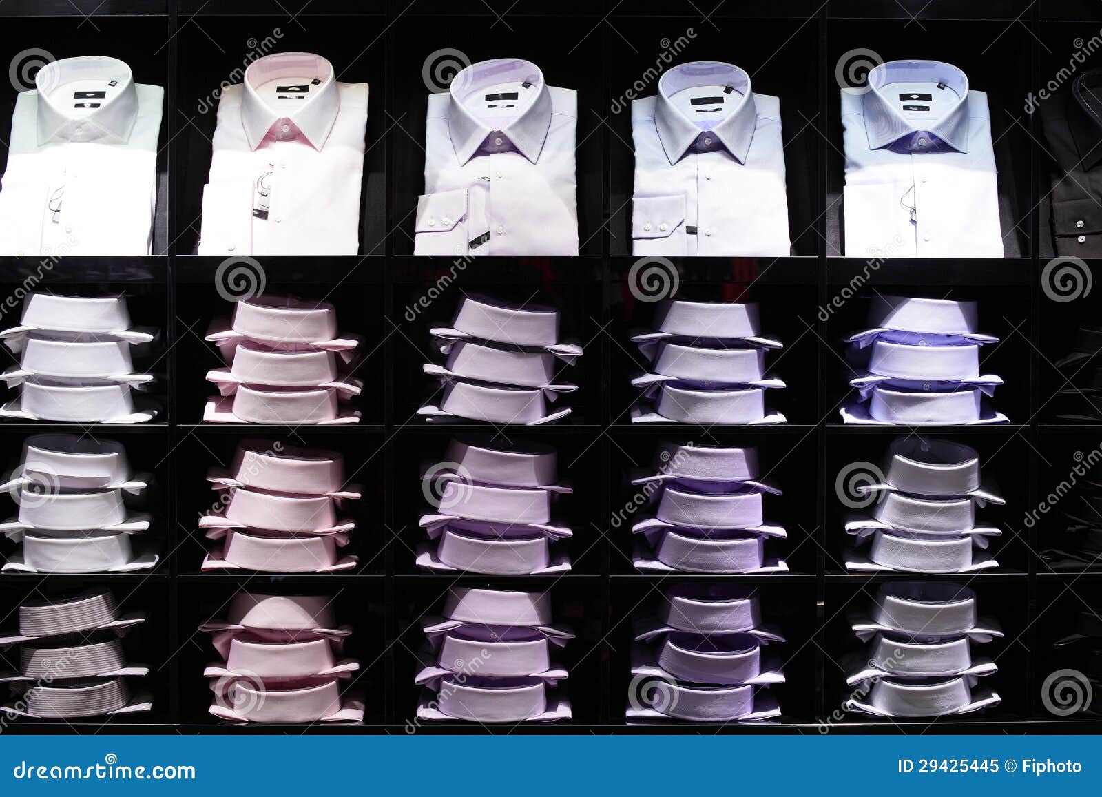 Tienda Moderna Y De La Moda De La Ropa Imagen de archivo - Imagen de ...