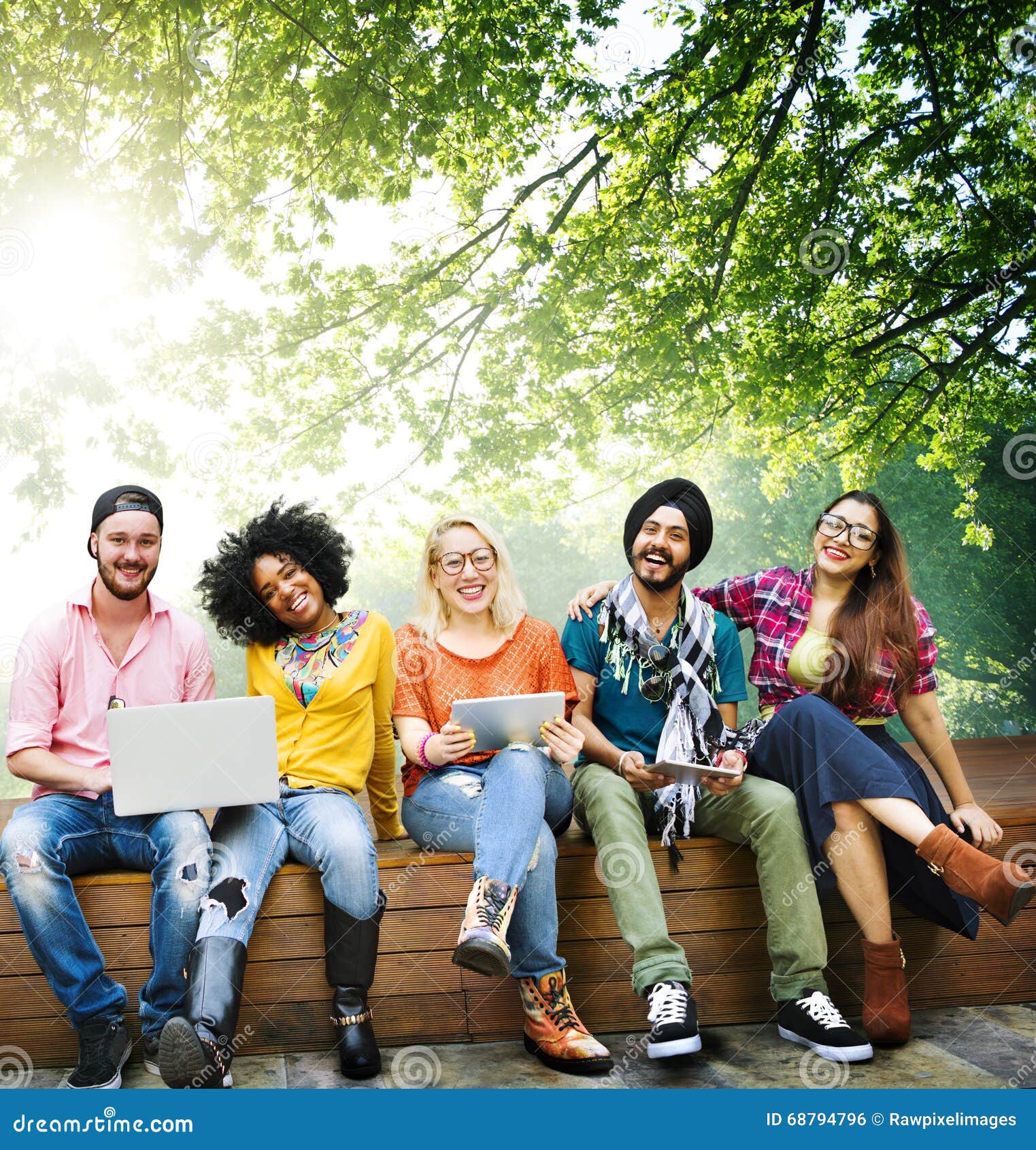 Tieners Jong Team Together Cheerful Concept Stock Foto - Image of ...