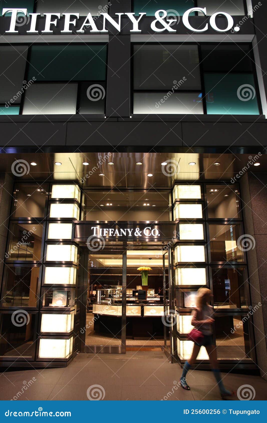 Tiffany & Co editorial photo. Image of district, luxurious - 25600256