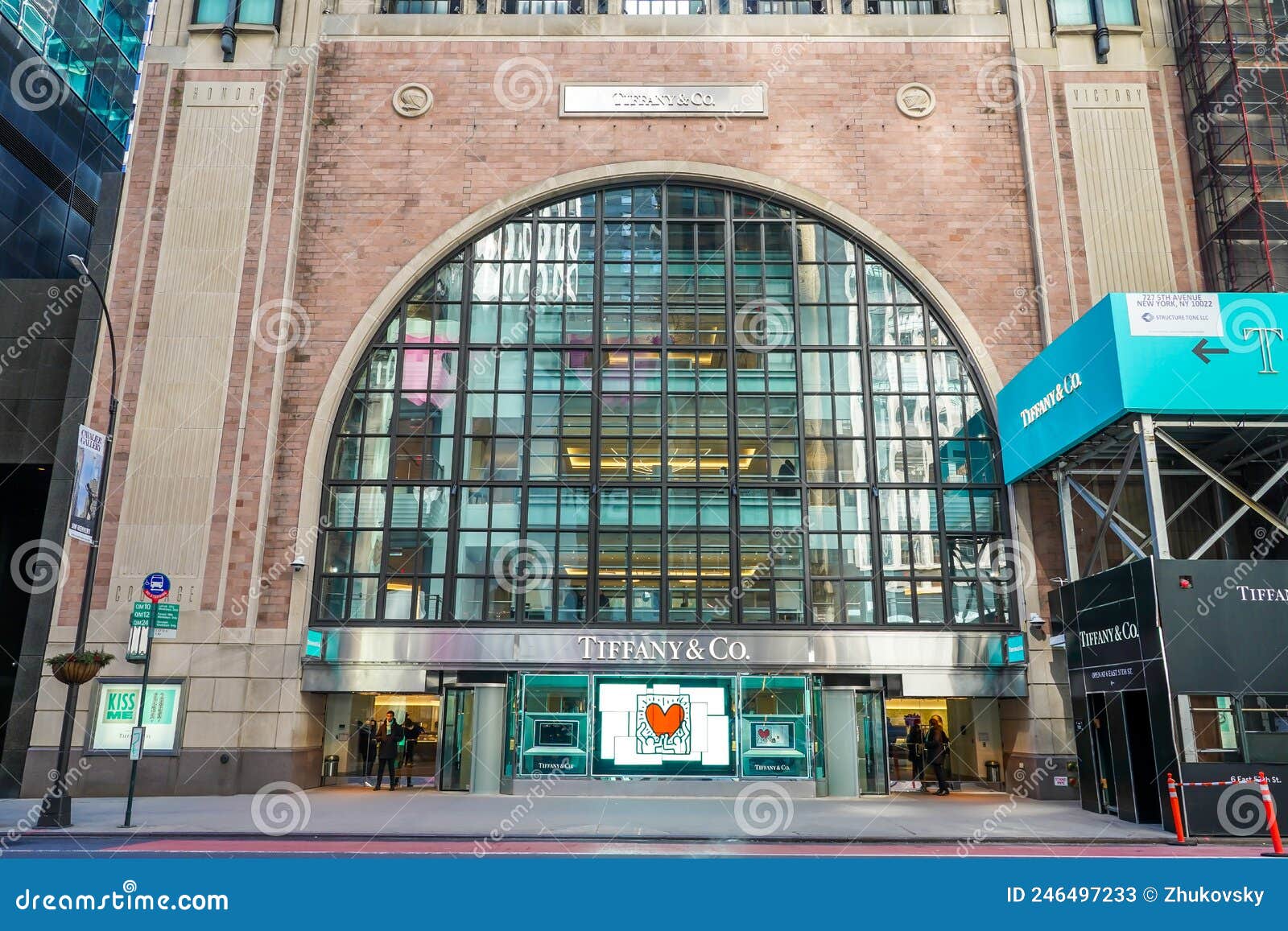 The Tiffany & Co. New York Flagship Store Editorial Stock Photo - Image ...