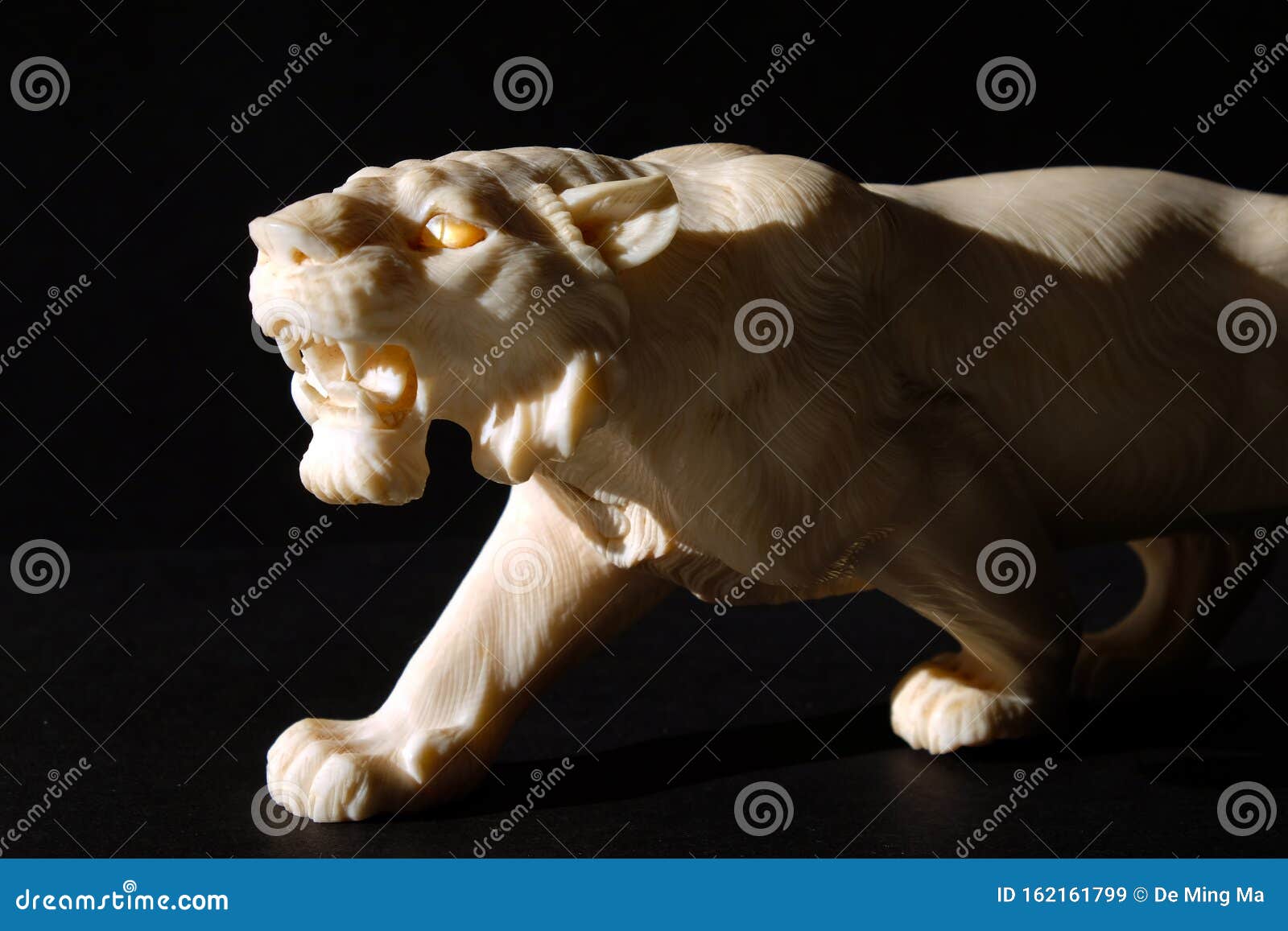 Tiger carving -- stock image. Image of isolated, ferocious - 162161799