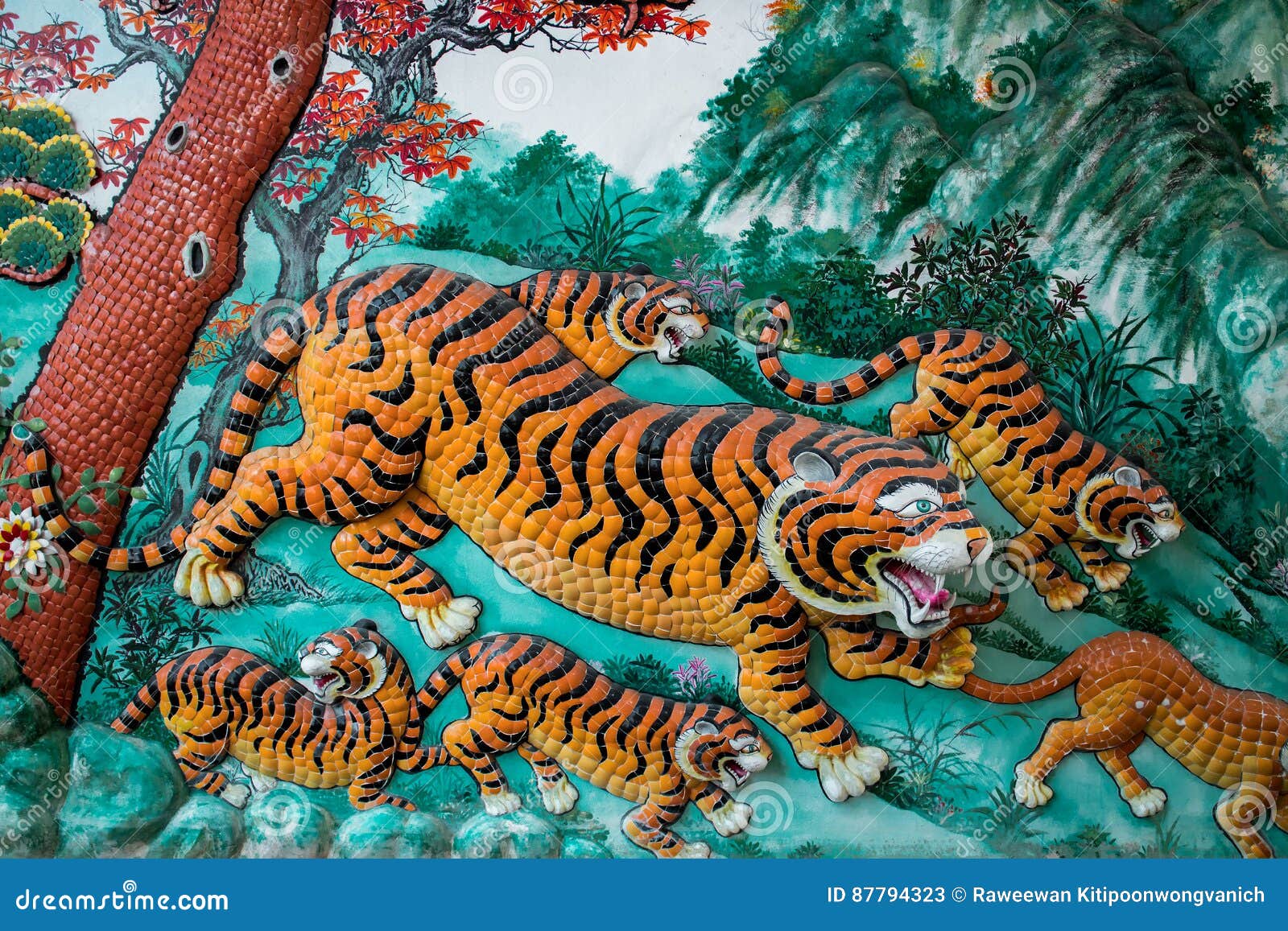 Tigers on a wall stock image. Image of face, style, leaves - 87794323