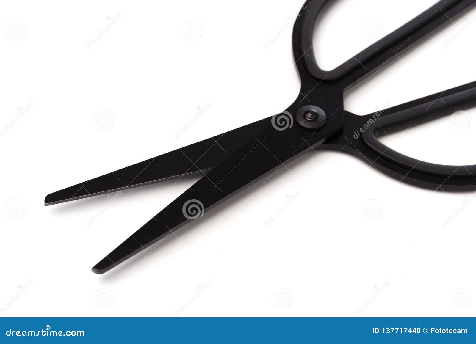 Tijeras Negras Aisladas En Blanco Foto de archivo - Imagen de abierto ...