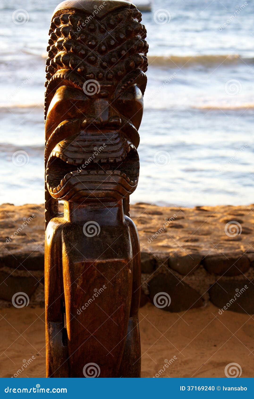 Tiki statue stock photo. Image of head, hawaiian, paradise - 37169240