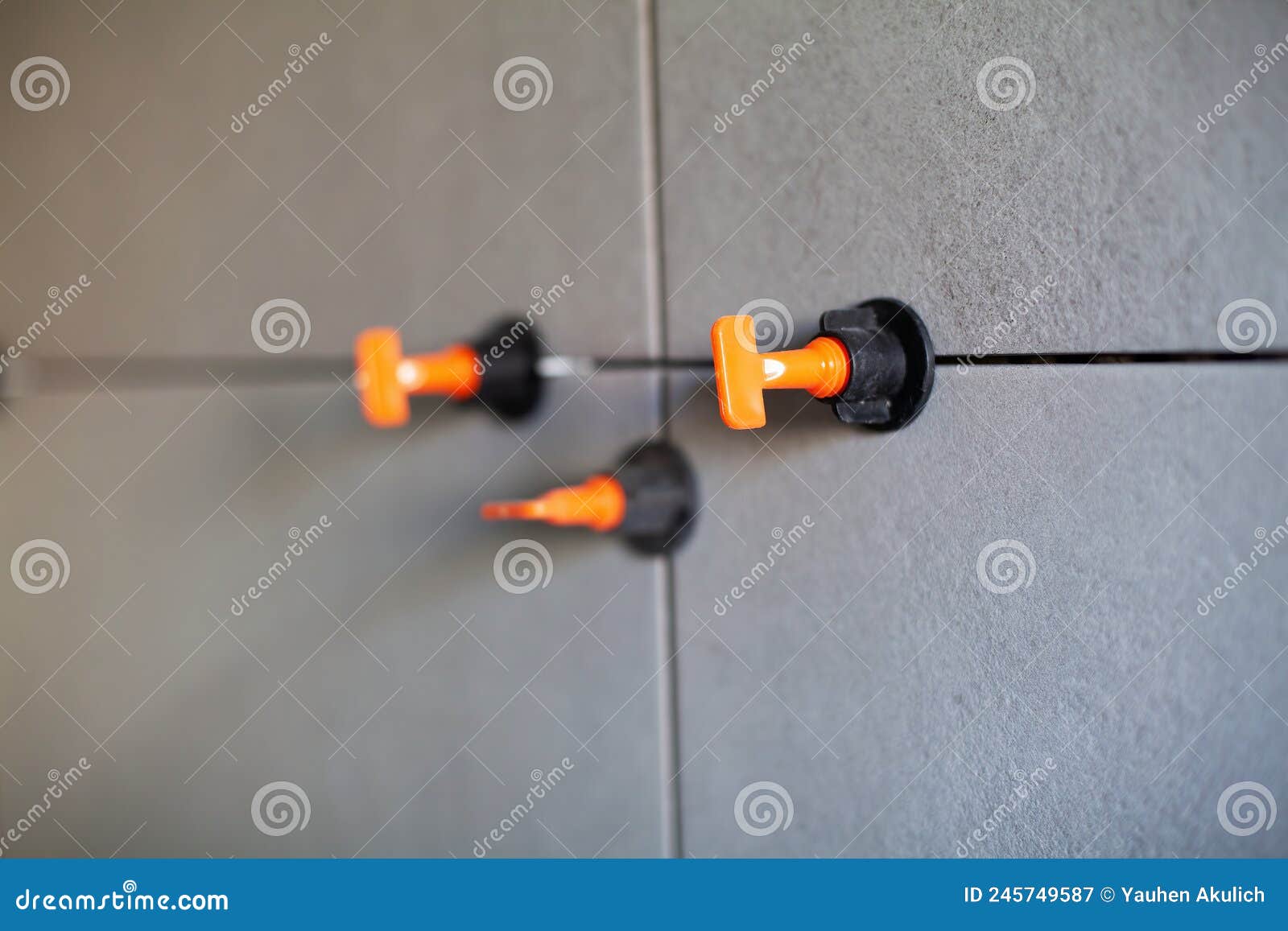 Tile Leveling System with Plastic Clips.Tile Leveling System. Tiler ...