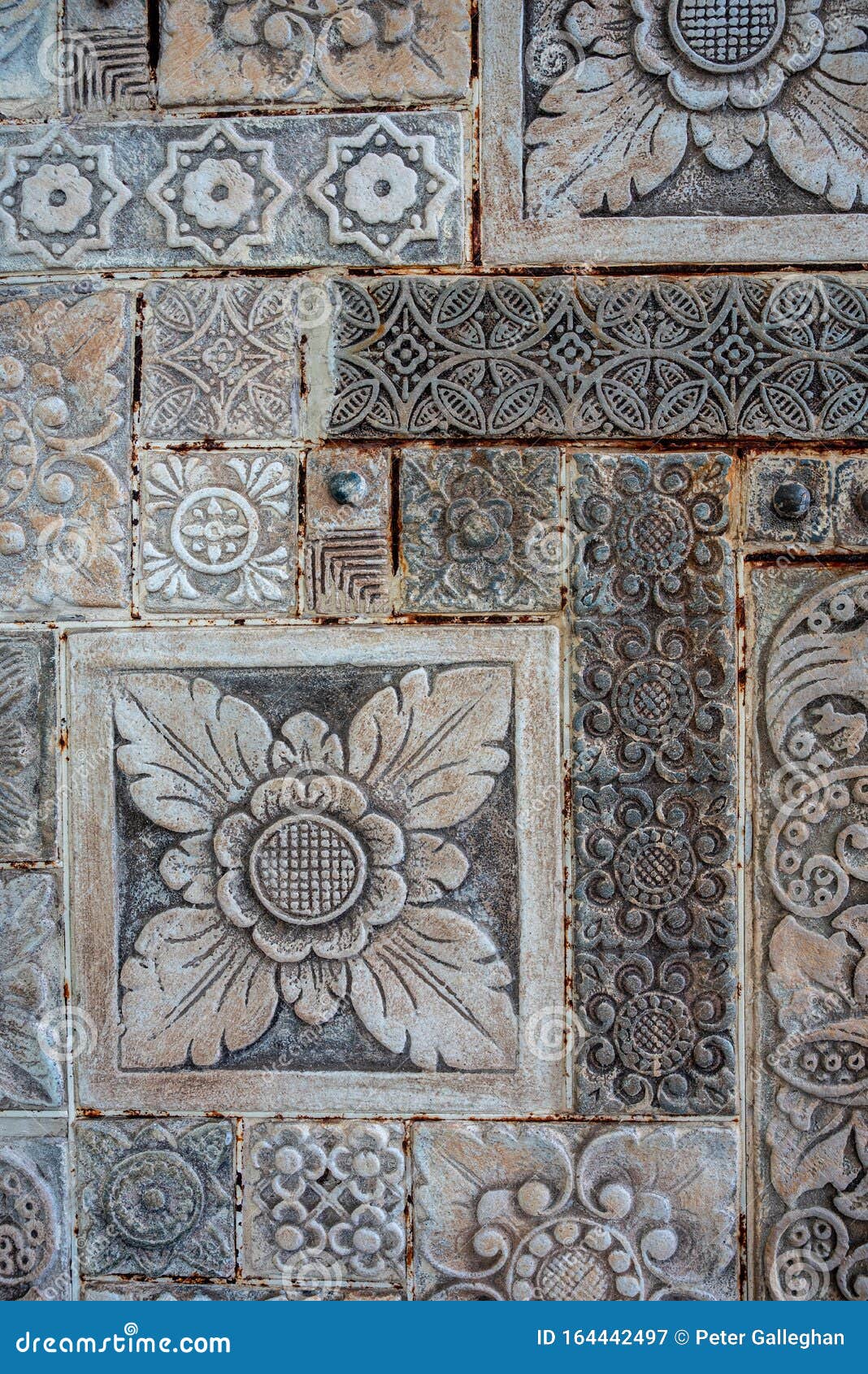 Tile Texture of Metal Flowers on a Wall Stock Image - Image of abstract ...