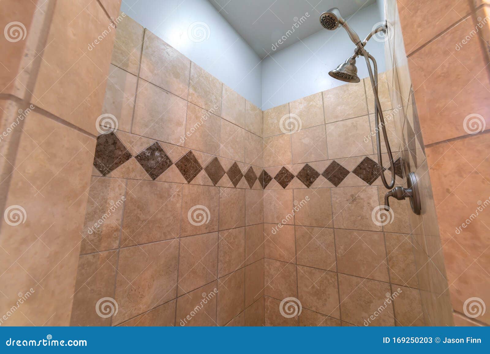 Bathroom Tile Diamond Pattern – Rispa