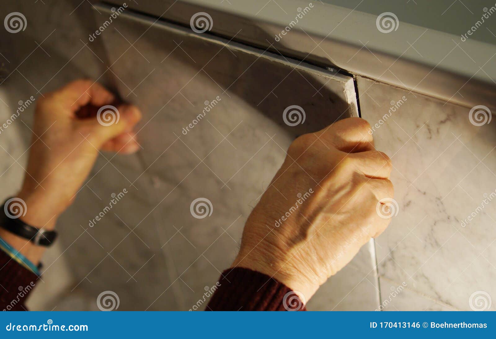 Tiler at work stock photo. Image of repairing, process - 170413146