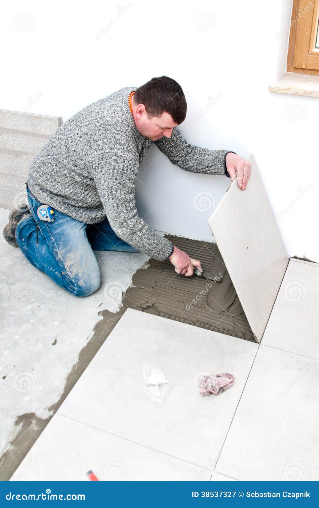 Tiler at work stock image. Image of modern, room, sparse - 38537327