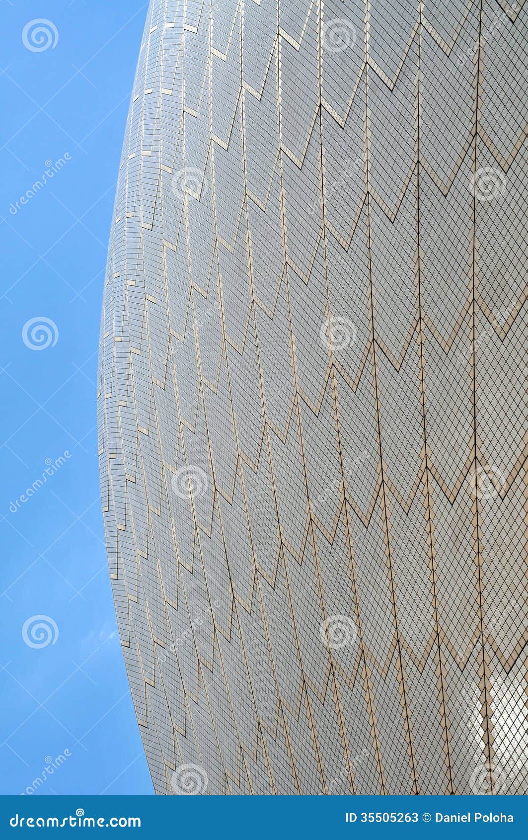Tiles Create Patterns on the Roof of Sydney Opera House Editorial Stock ...