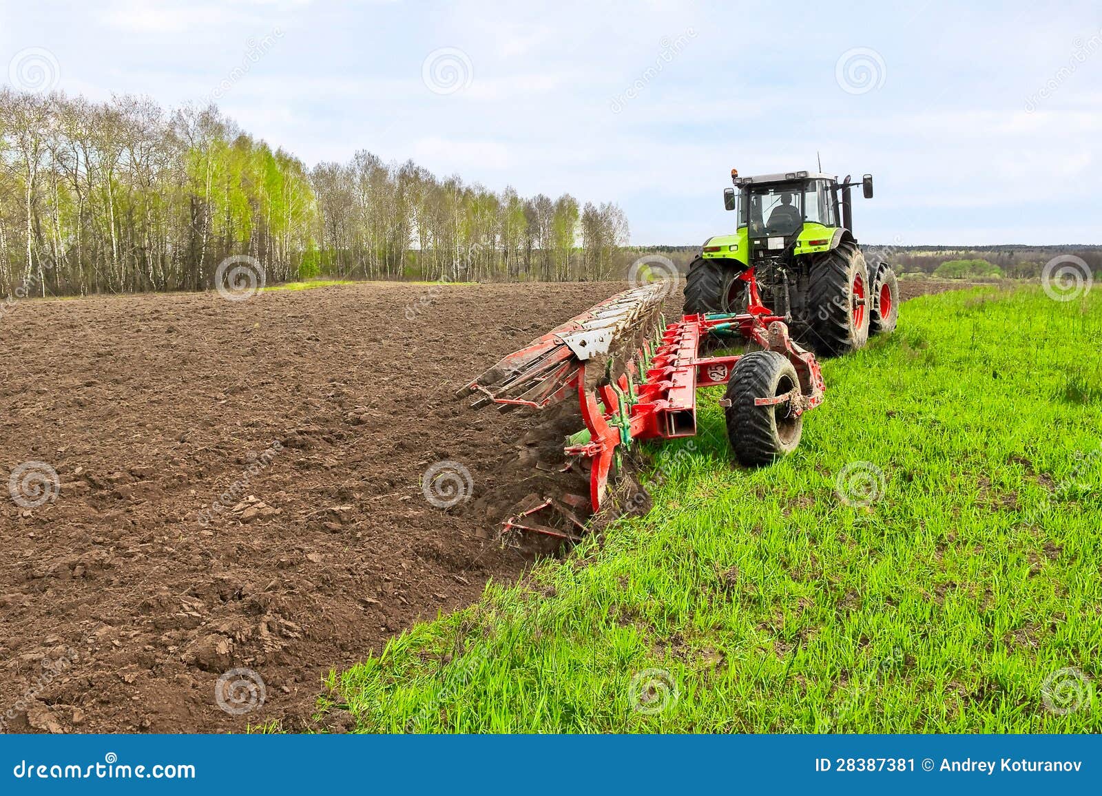 Tillage stock image. Image of agrimotor, natural, grass - 28387381