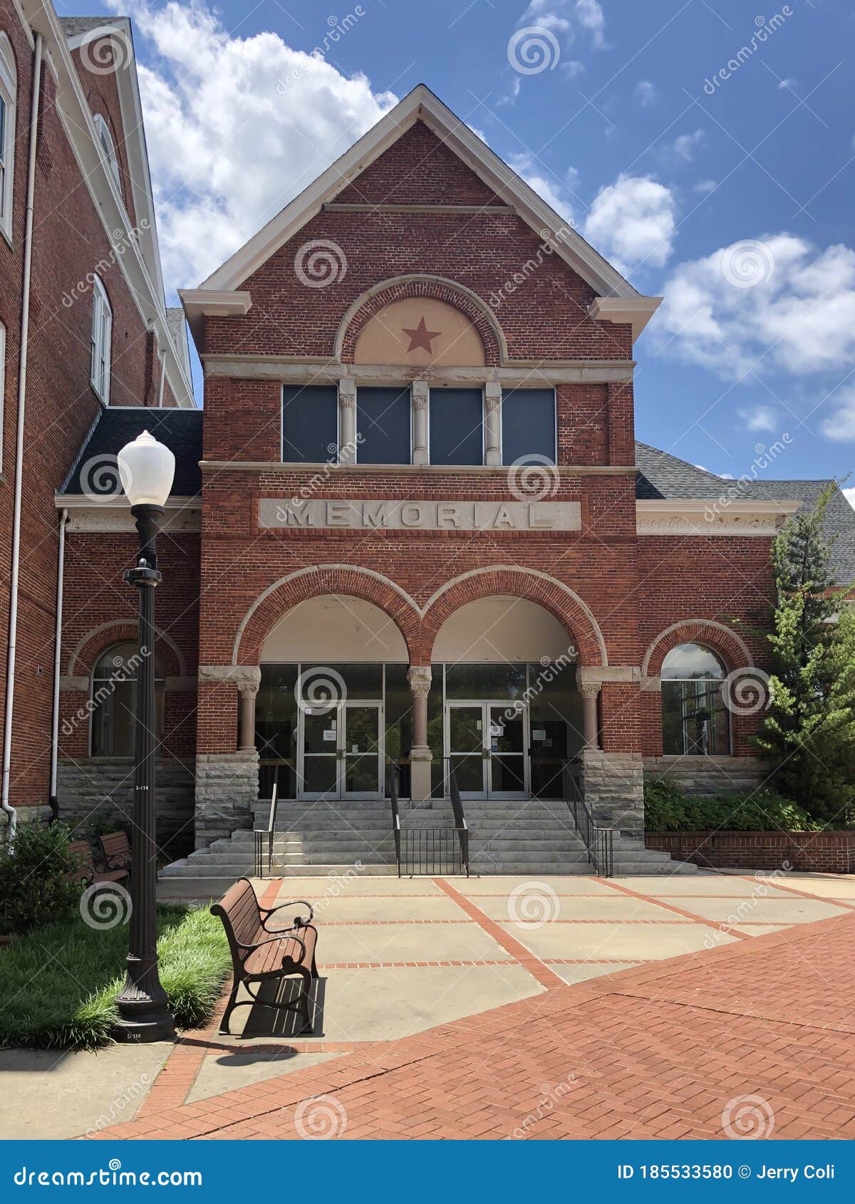 Tillman Hall on Campus of Clemson University Editorial Image - Image of ...