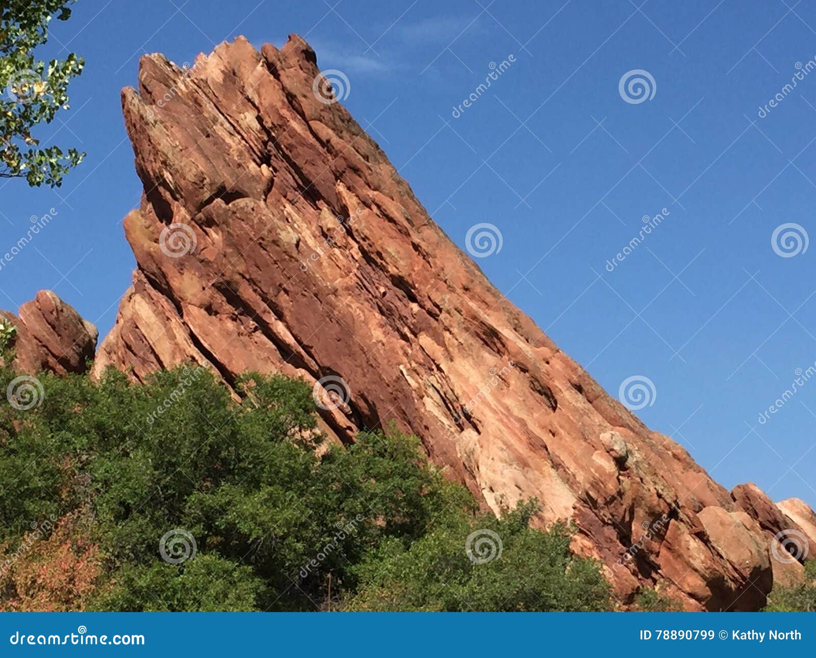Tilted red rock formation stock image. Image of scenic - 78890799
