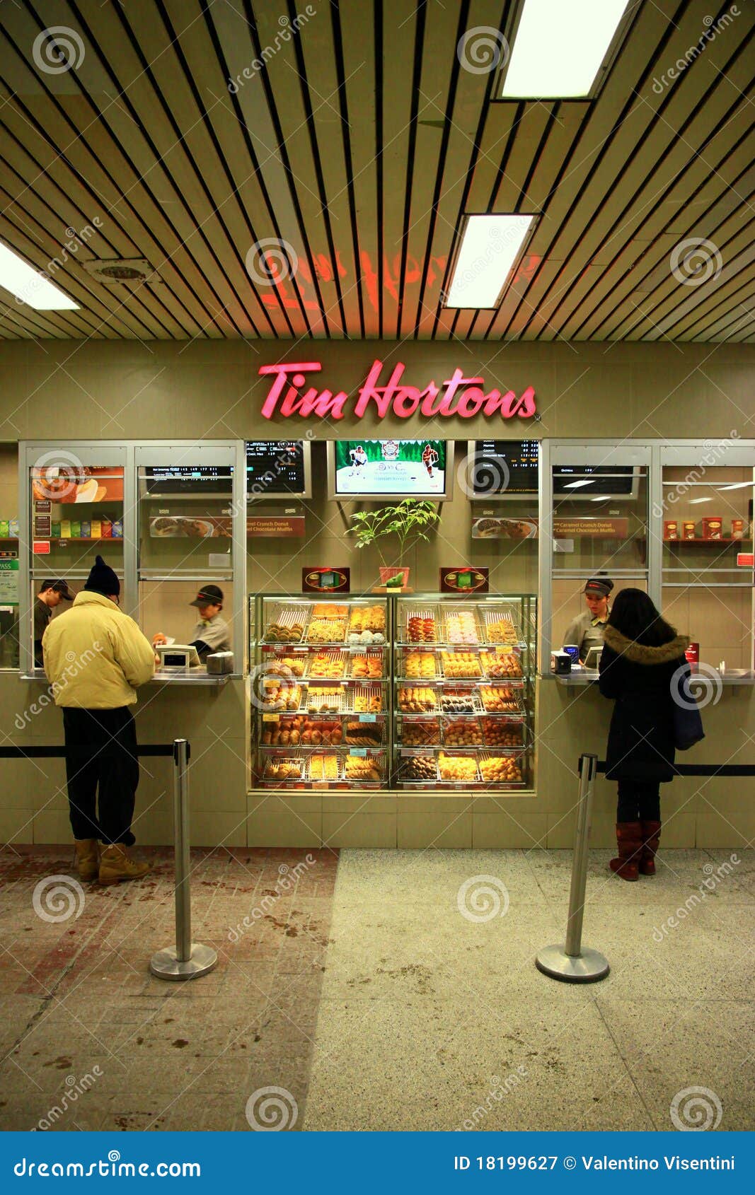 Tim Hortons editorial photography. Image of timbits, toronto - 18199627