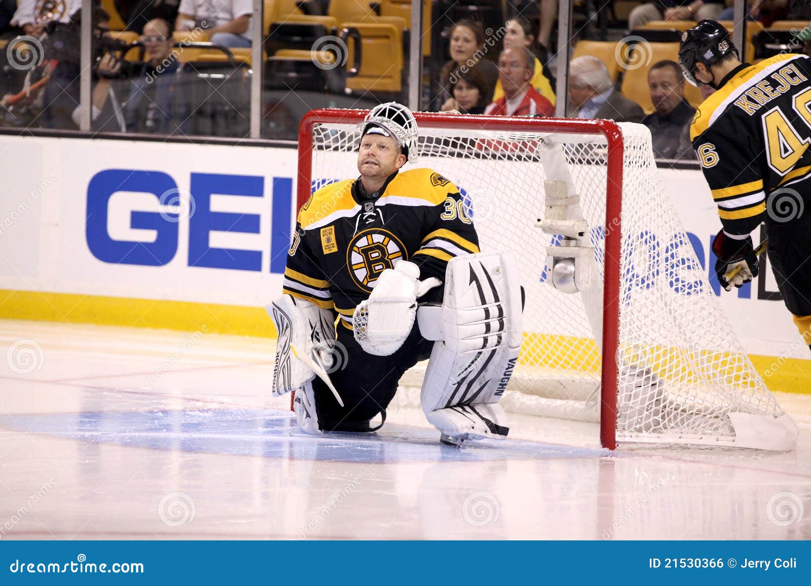 Tim Thomas Boston Bruins Goalie Editorial Photo - Image of winner, mask ...
