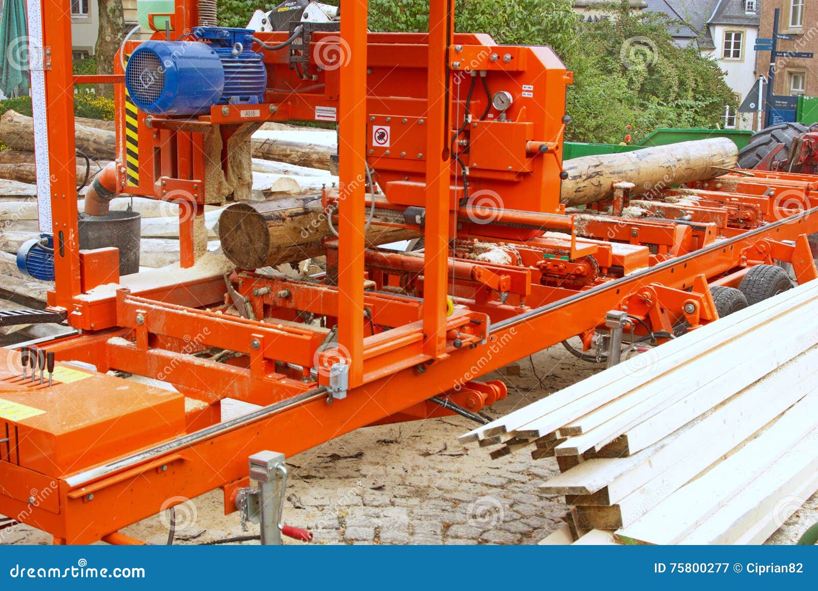 Timber making equipment editorial photography. Image of board - 75800277