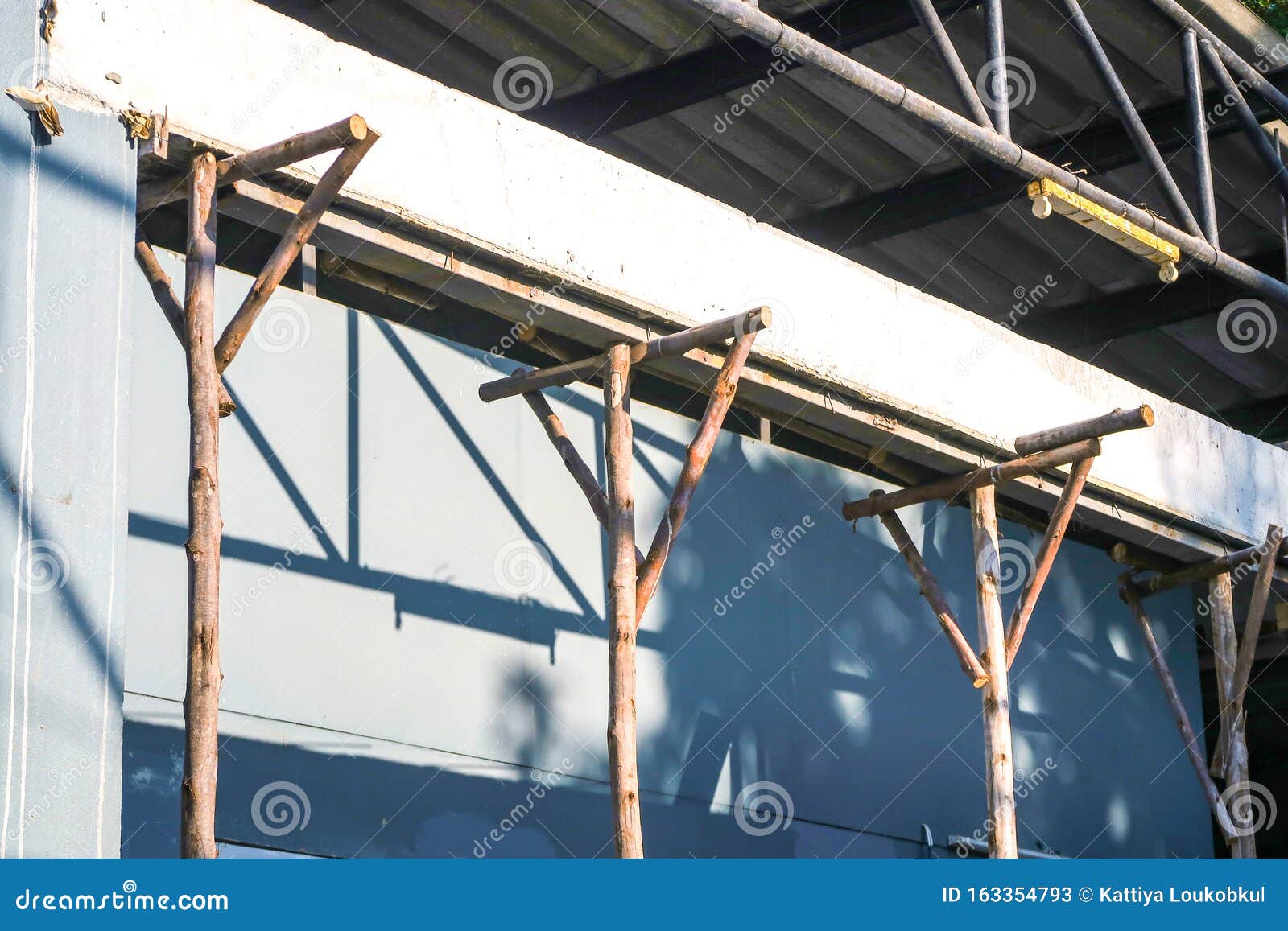 Timber Prop Silhouette Royalty-Free Stock Photo | CartoonDealer.com ...