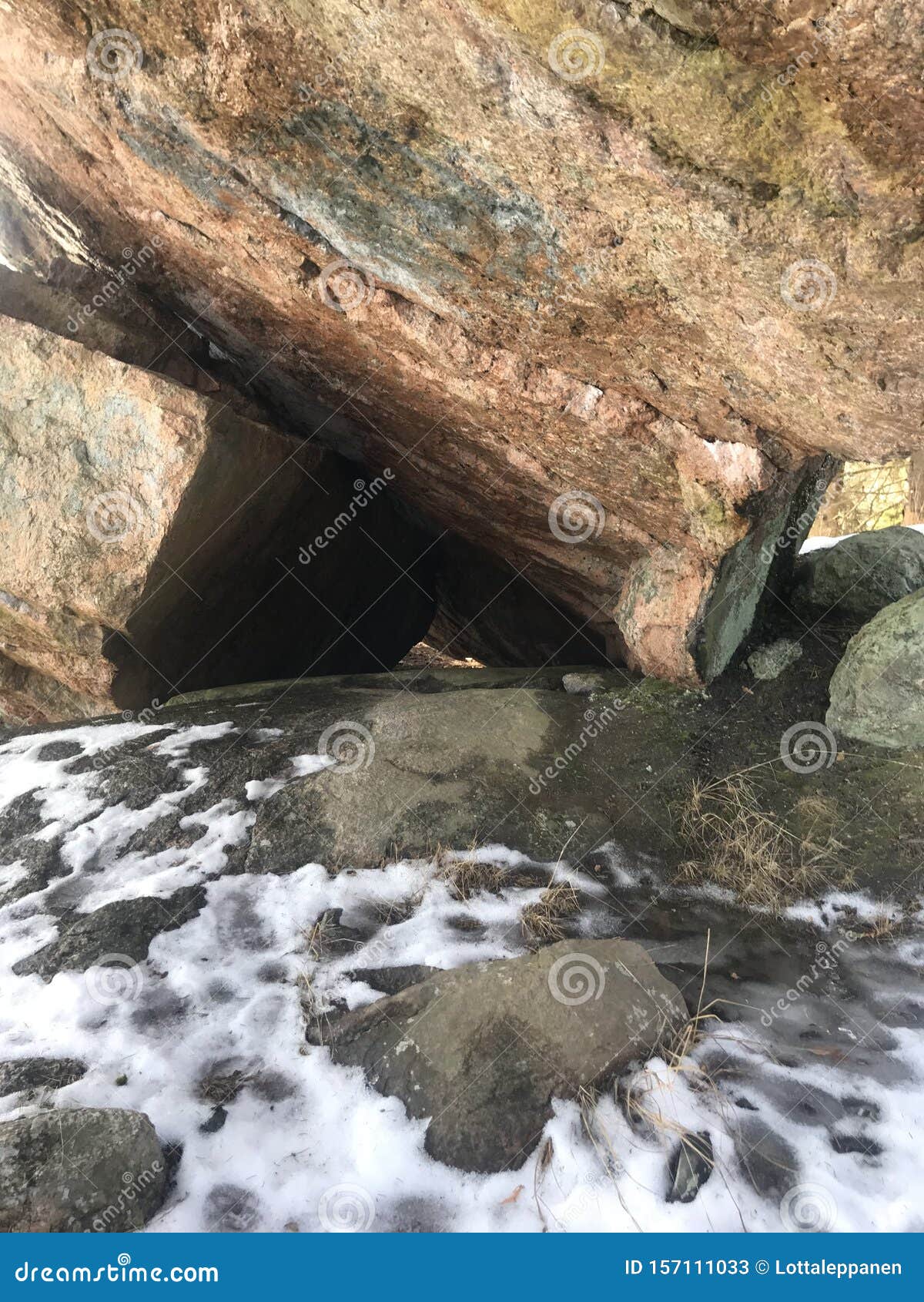 Always Time for a Cave Dive Stock Image - Image of cave, dive: 157111033