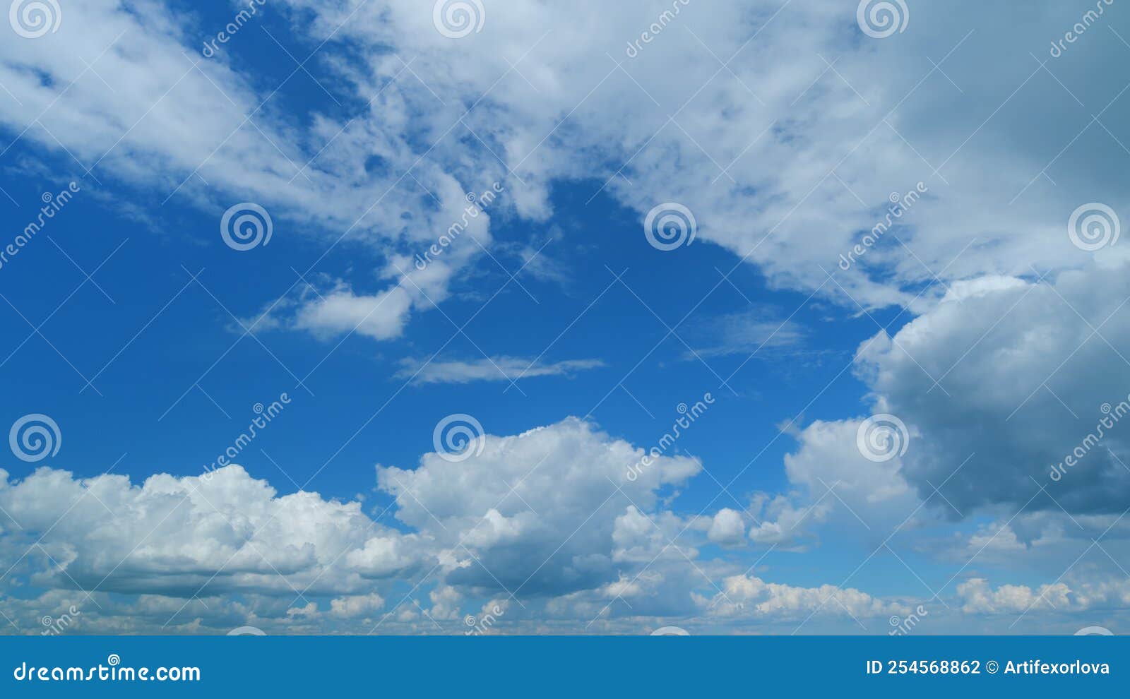 Fluffy Curly Rolling Cloud in Windy Weather. Blue Sky White Clouds ...