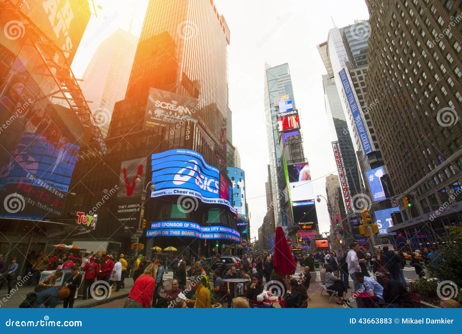 Time Square NYC editorial stock photo. Image of outdoors - 43663883