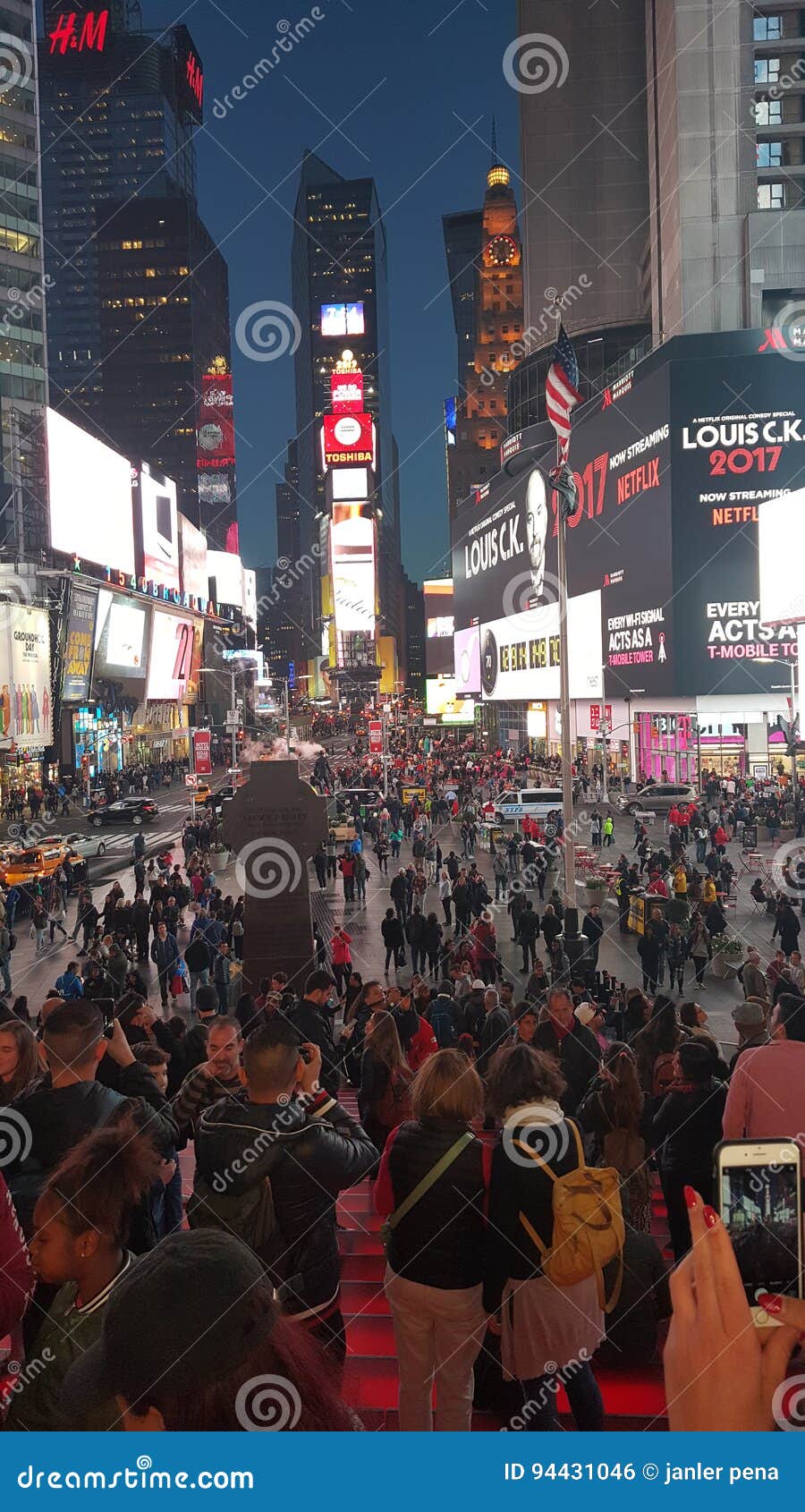 Time square editorial photo. Image of stairs, view, square - 94431046