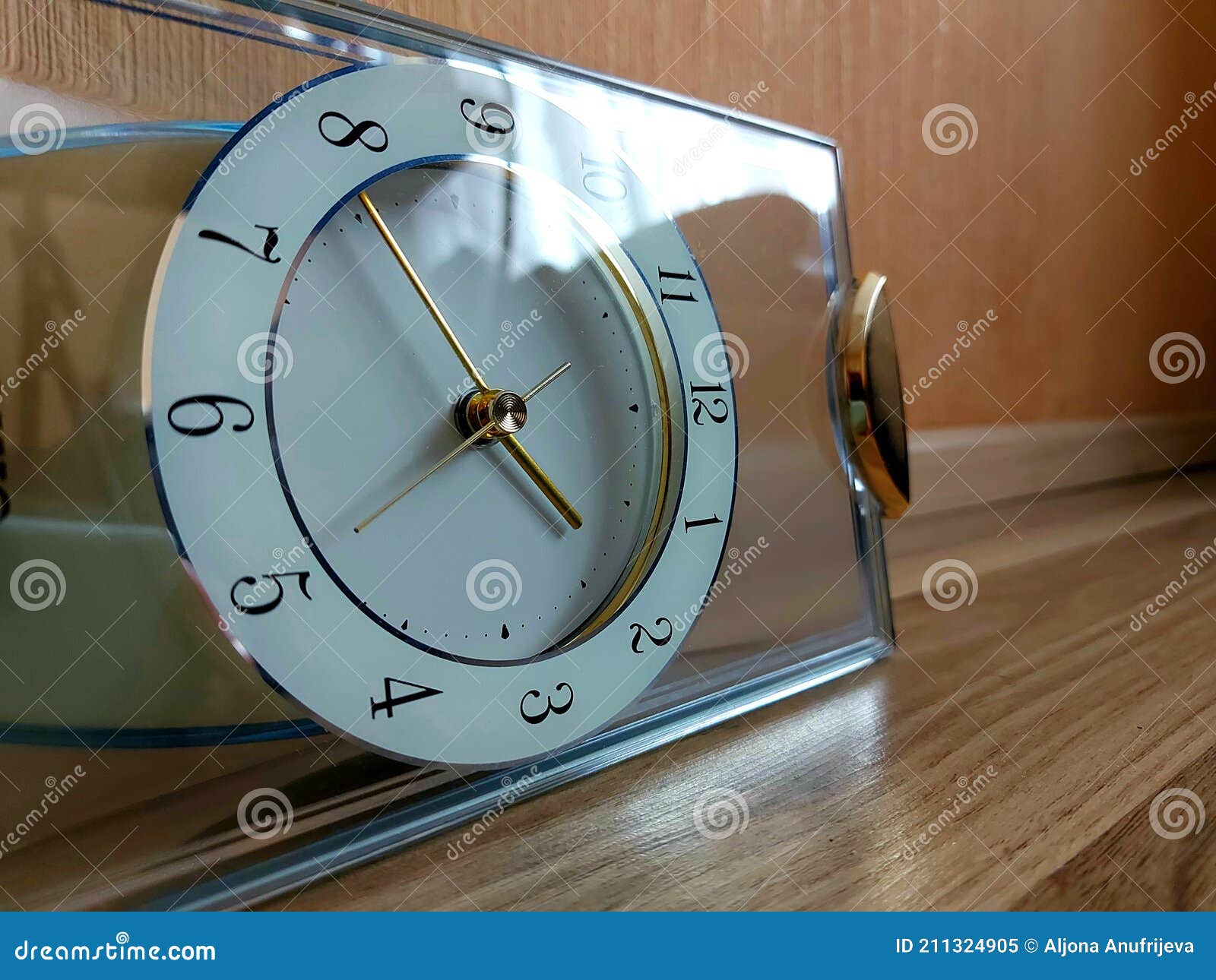 Time stood still stock image. Image of time, still, clock - 211324905