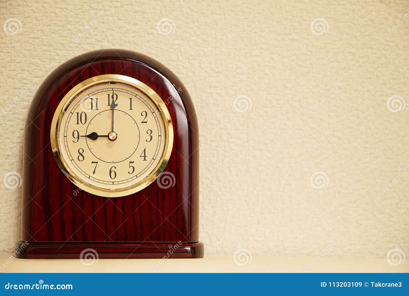 Time is 9:00 stock image. Image of dial, hand, minute - 113203109