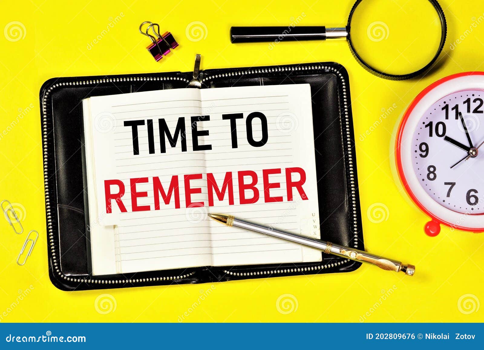 Time To Remember. Text Label in the Planning Notepad Stock Photo ...