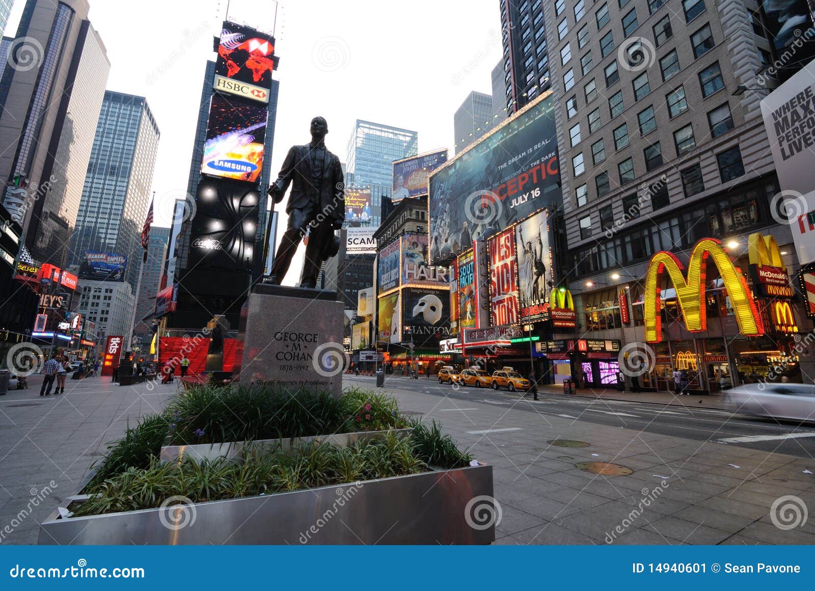 Times Square editorial photo. Image of sidewalk, road - 14940601